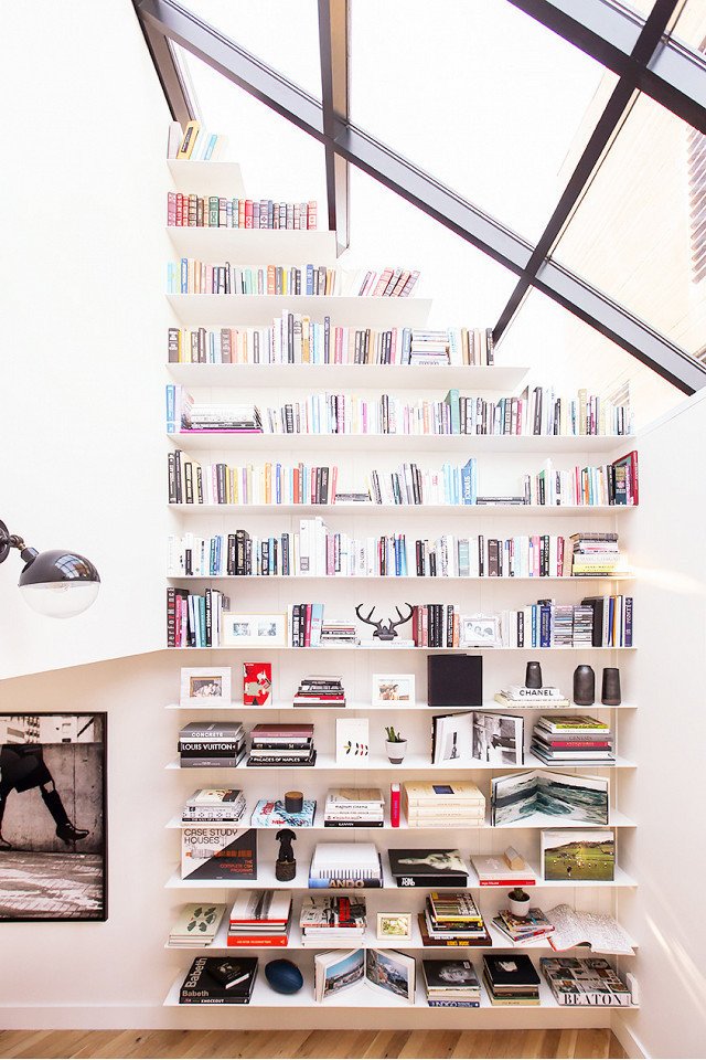 Photo 15 of 18 in 9 Home Libraries We All Want to Curl Up in This ...