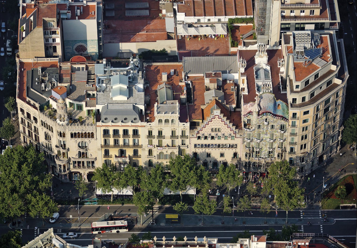 Photo 20 of 20 in Casa Batilo by Iconic Houses - Dwell