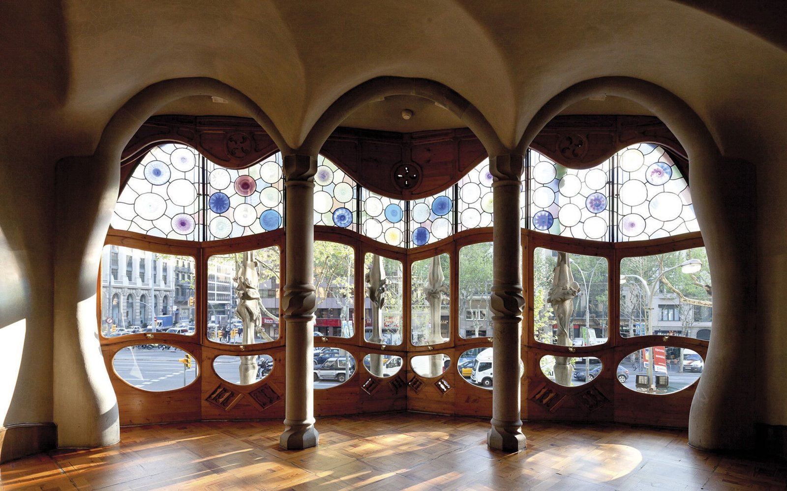 Photo 5 of 20 in Casa Batilo by Iconic Houses - Dwell