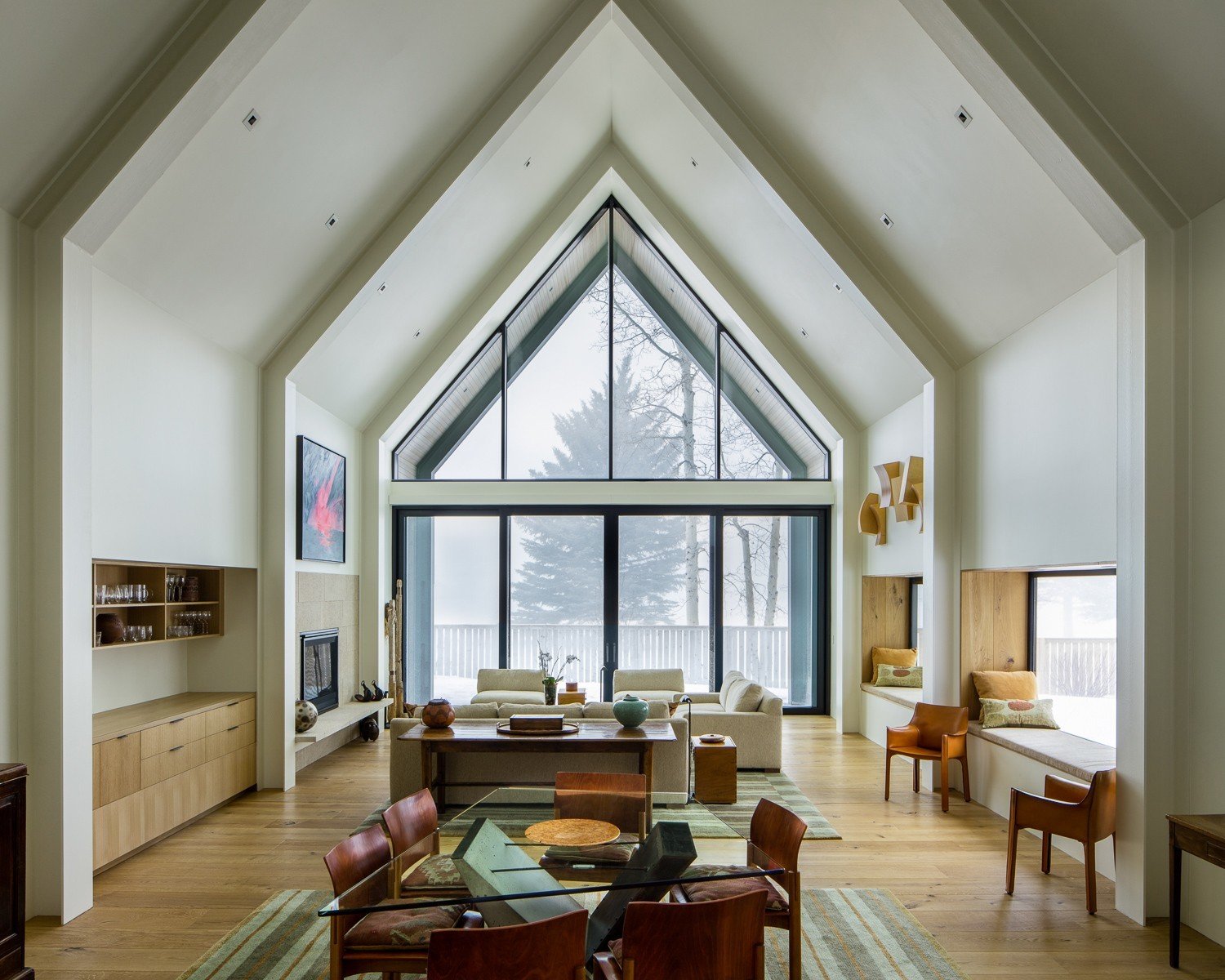 Photo 10 of 15 in 15 Masterful Art Collectors’ Homes That Let the Work ...