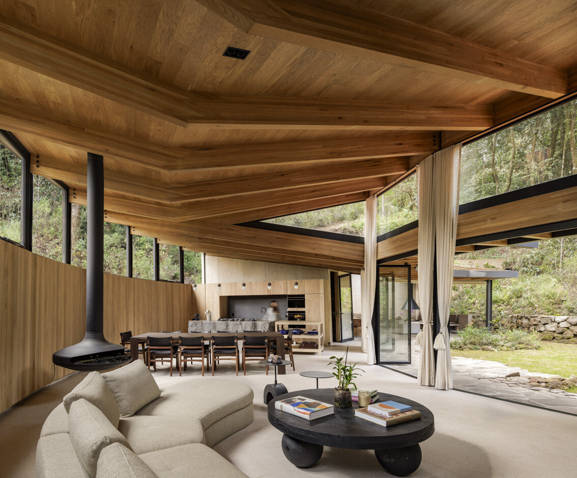 Photo 5 of 12 in In Mexico, a Circular Home Surrounded by Forest Brings ...