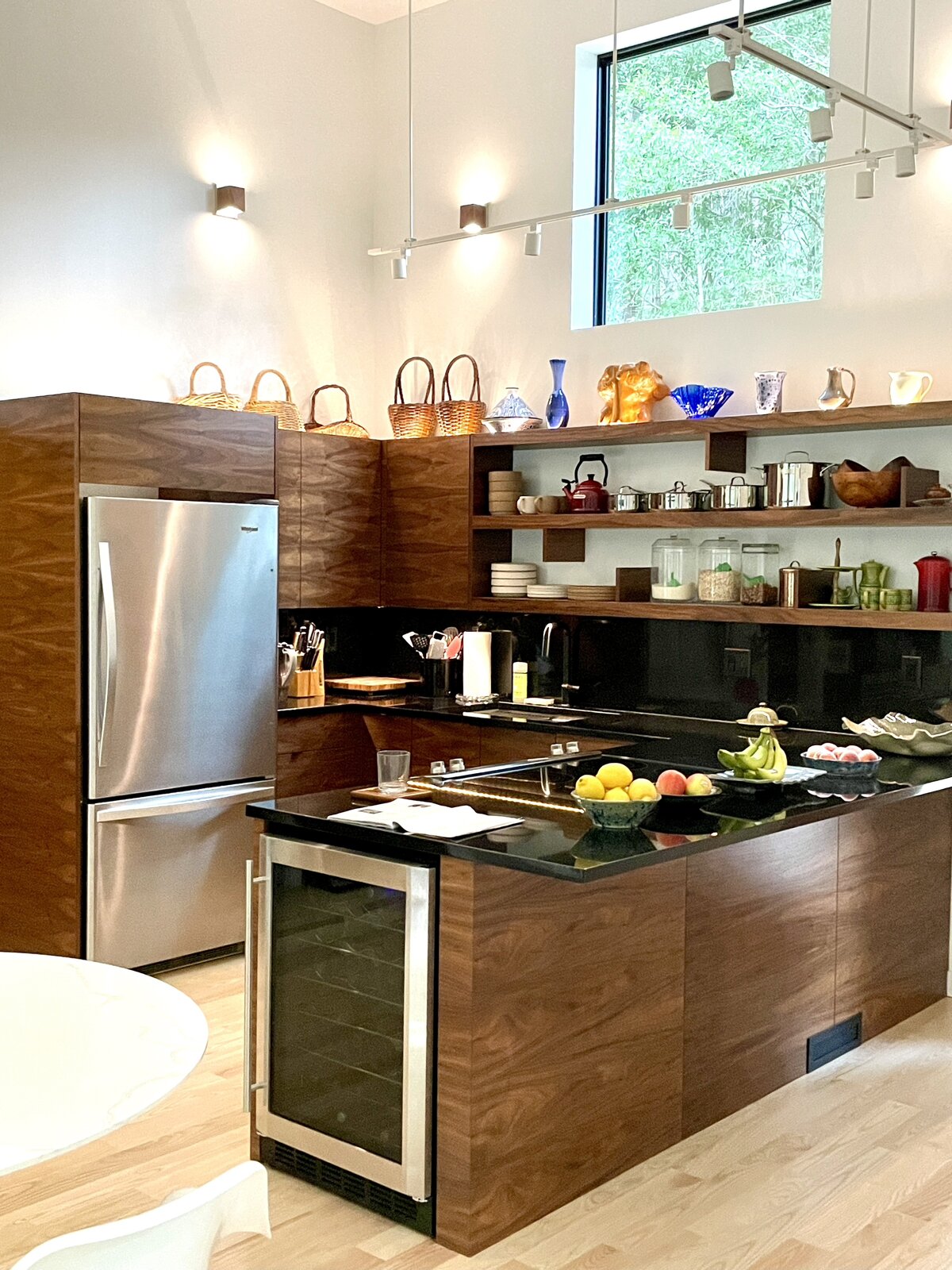 Photo 11 of 16 in The Tadpole, aka The Jewel Box by Kim Weiss - Dwell