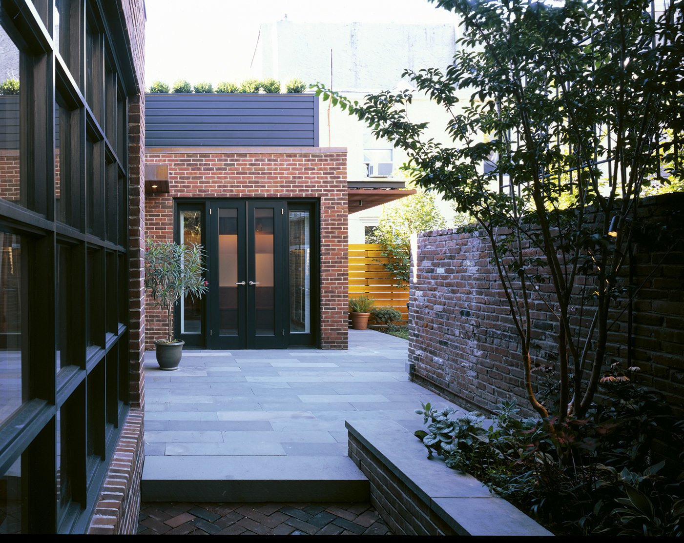 Fitler Square House & Garden (8 Photos) - Dwell