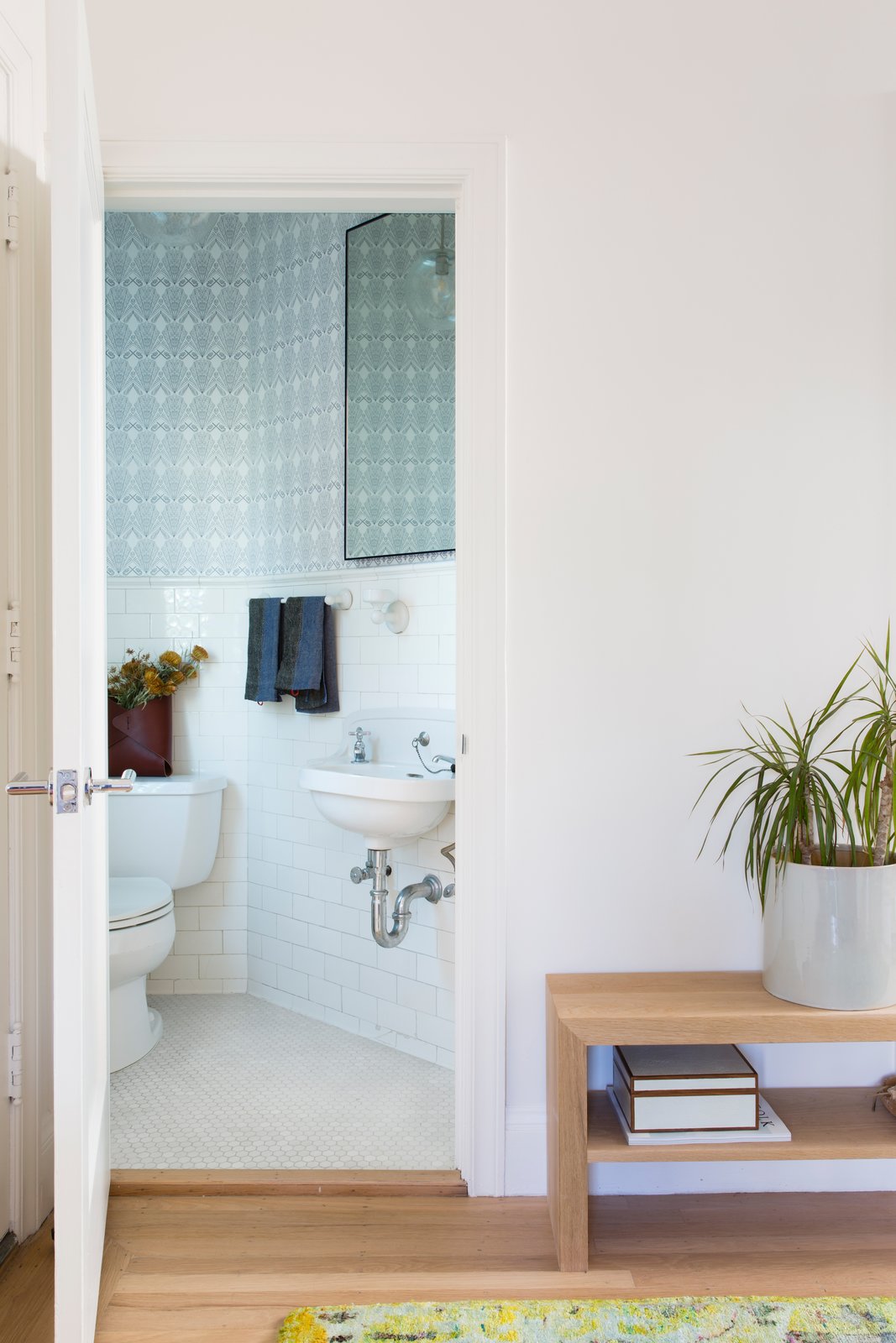 Photo 1 of 27 in Sea Cliff Preppy Contemporary by Regan Baker Design ...