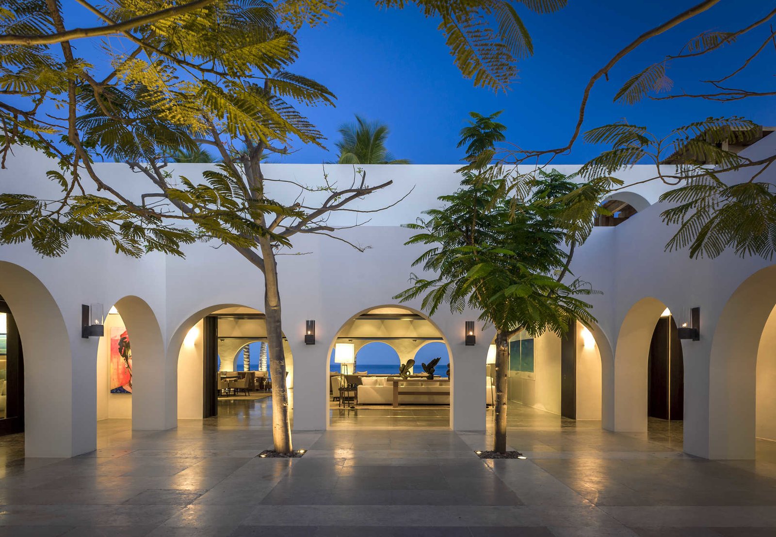 Photo 2 of 7 in A Contemporary Take on a Classic Hacienda Style by ...