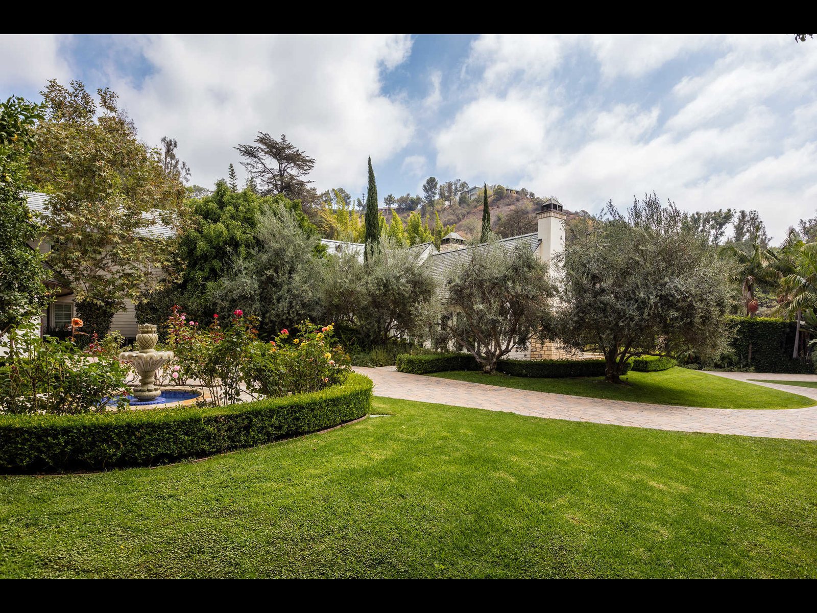 Photo 2 of 13 in A Ralph Lauren-Inspired Compound Built by Paul ...