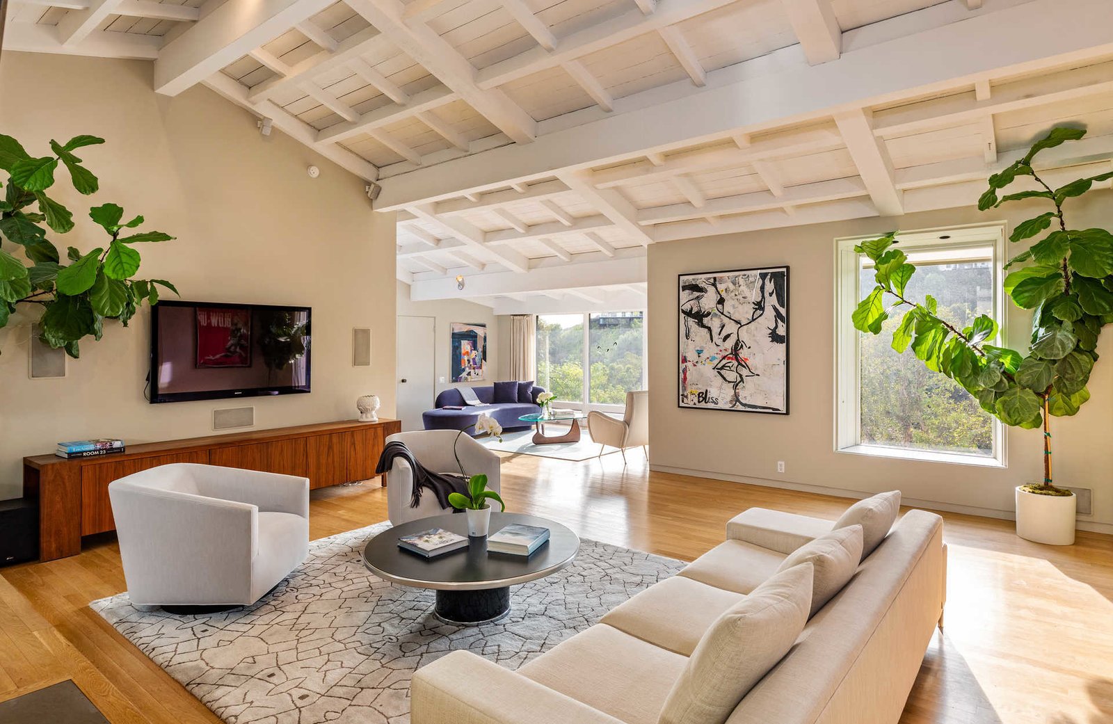 Photo 3 of 8 in A Midcentury Modern Gem by Hal Levitt in Outpost ...