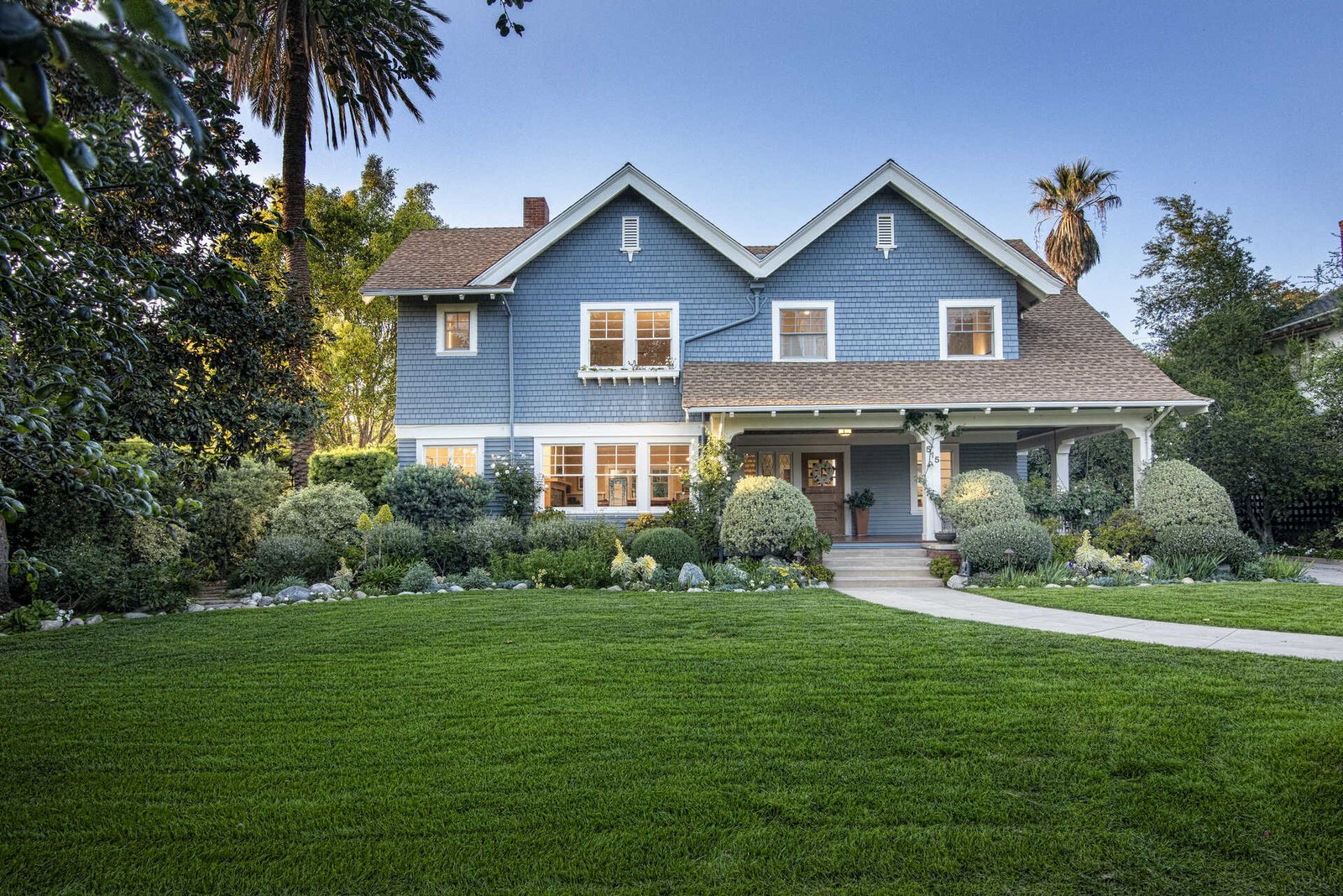 Joseph J. Blick Designed Home Stuns In Pasadena (5 Photos) - Dwell