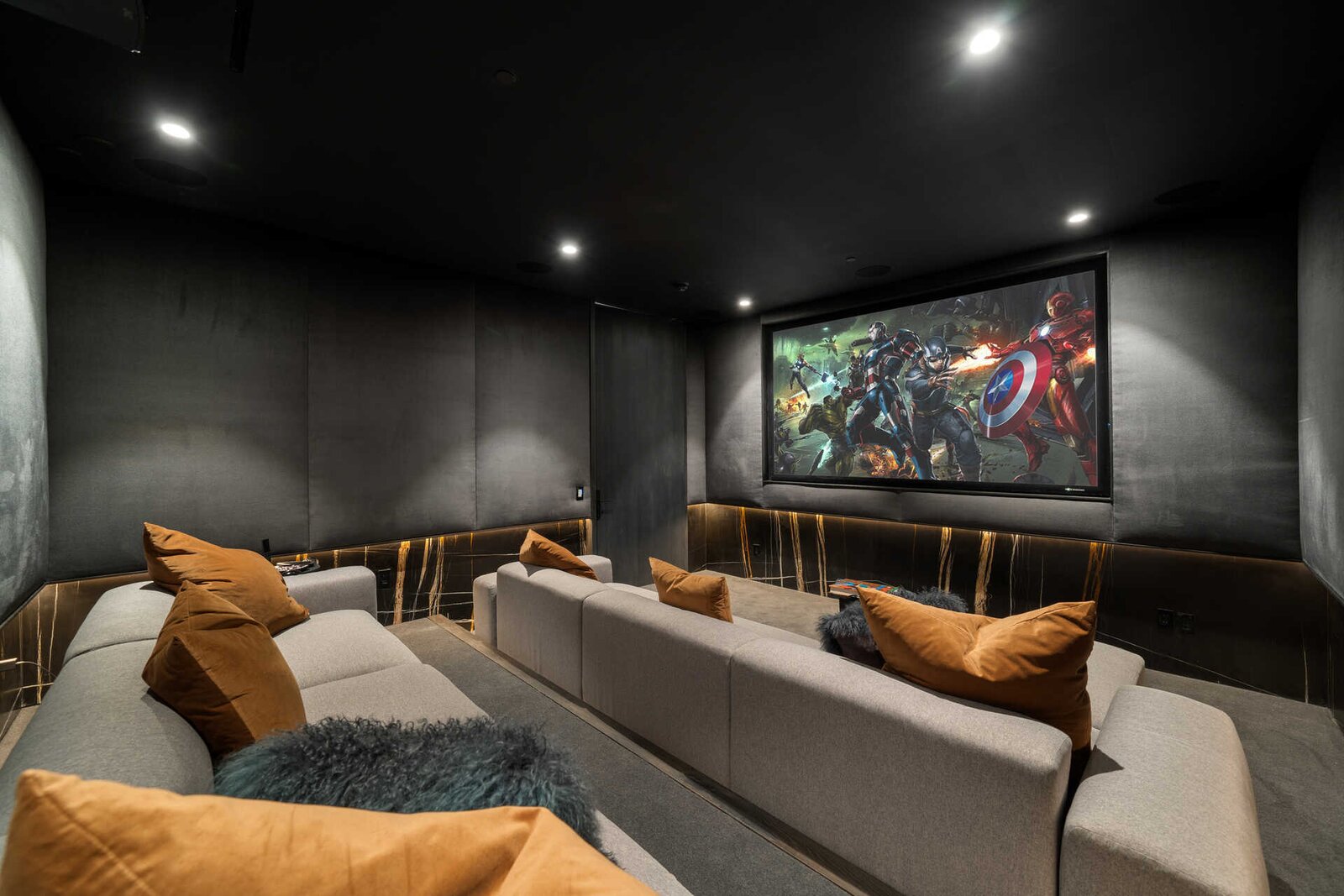 Photo 3 of 4 in Step Inside The Channel House, A Modern Beverly Hills ...