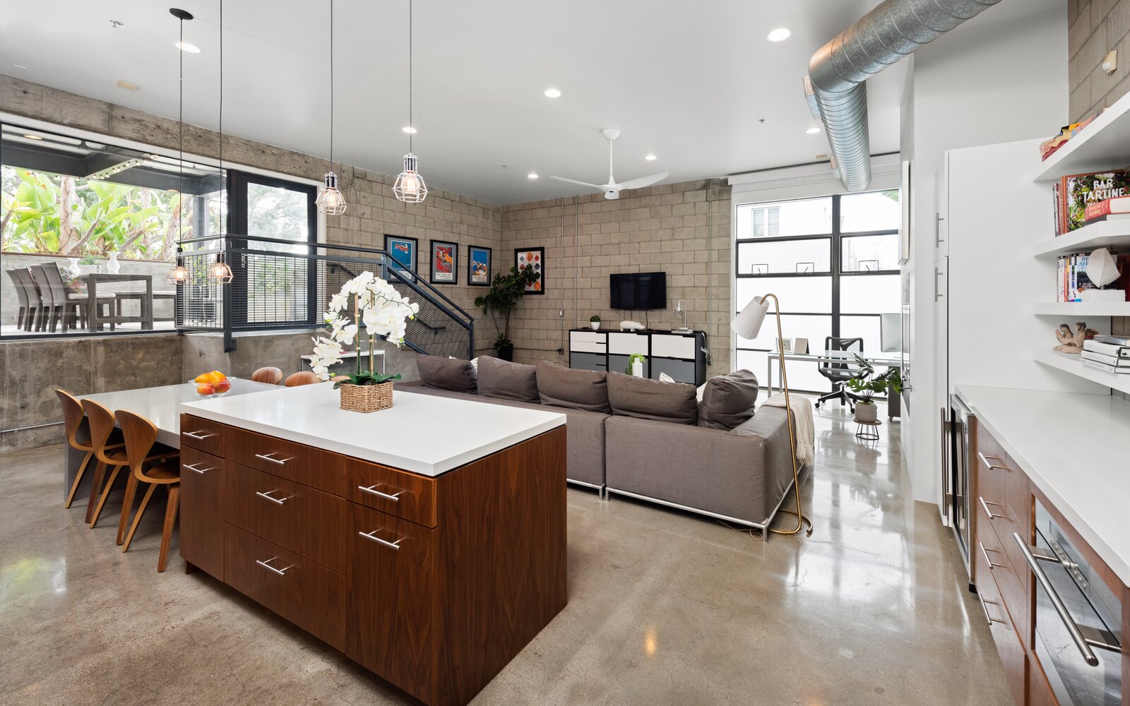 An Industrial Loft with High Style in Santa Monica (5 Photos) - Dwell