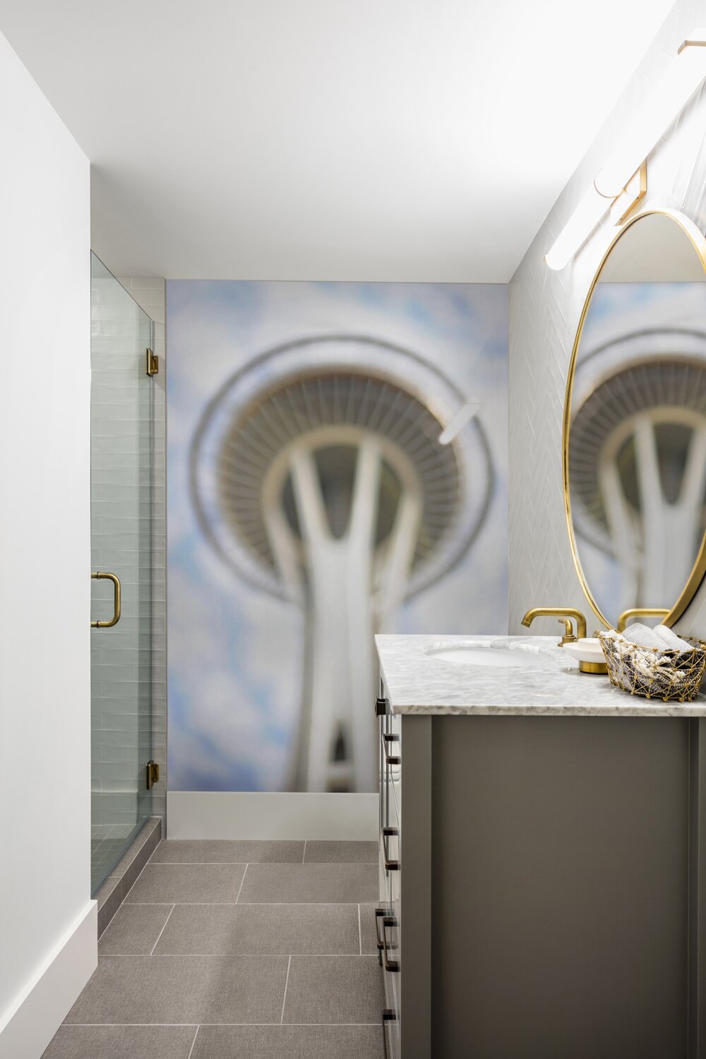 Photo 18 of 19 in View Ridge Standard by Swivel Interiors - Dwell