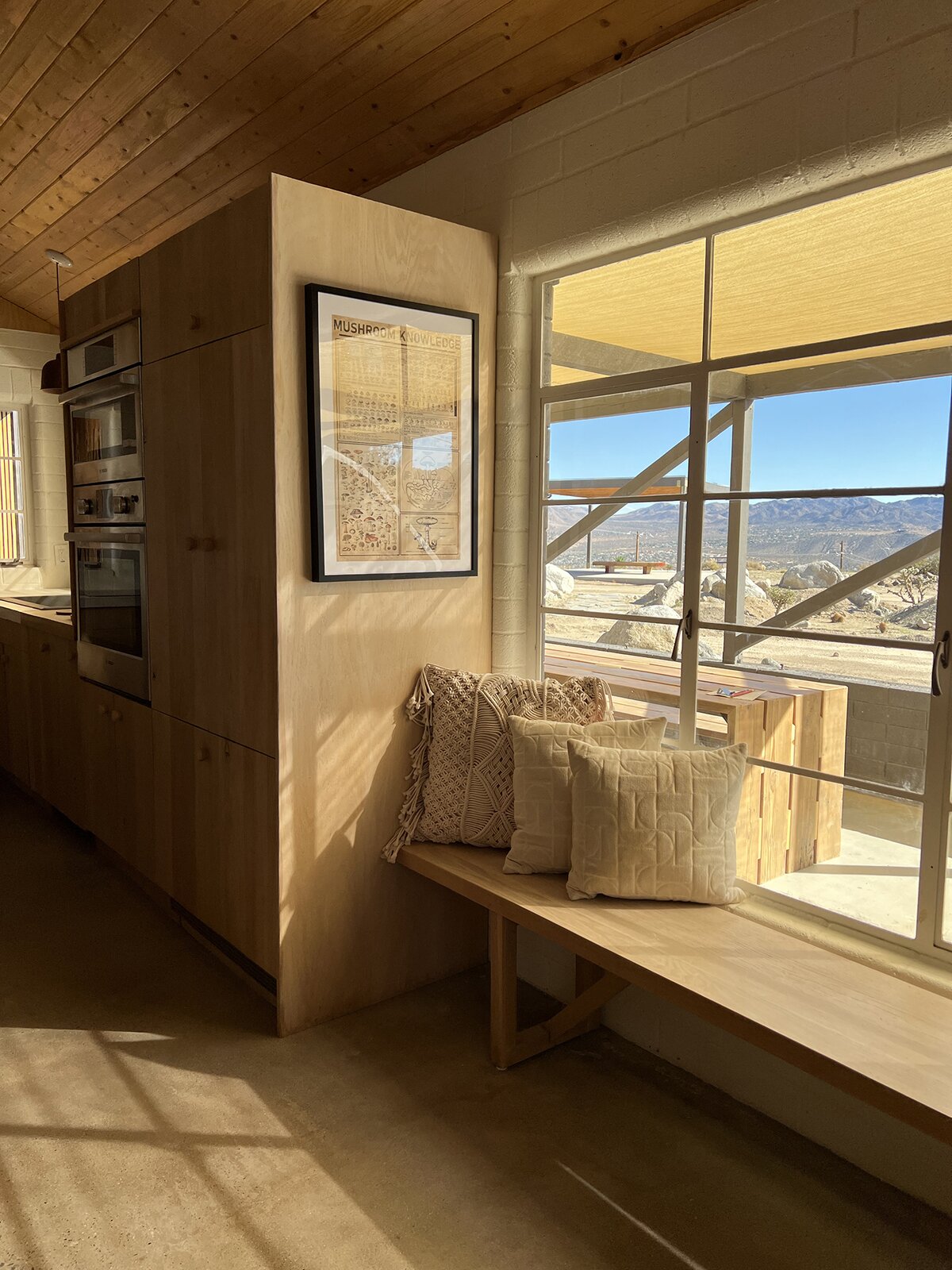 Photo 8 of 19 in Hoot Owl Ranch by Jared Eberhardt - Dwell