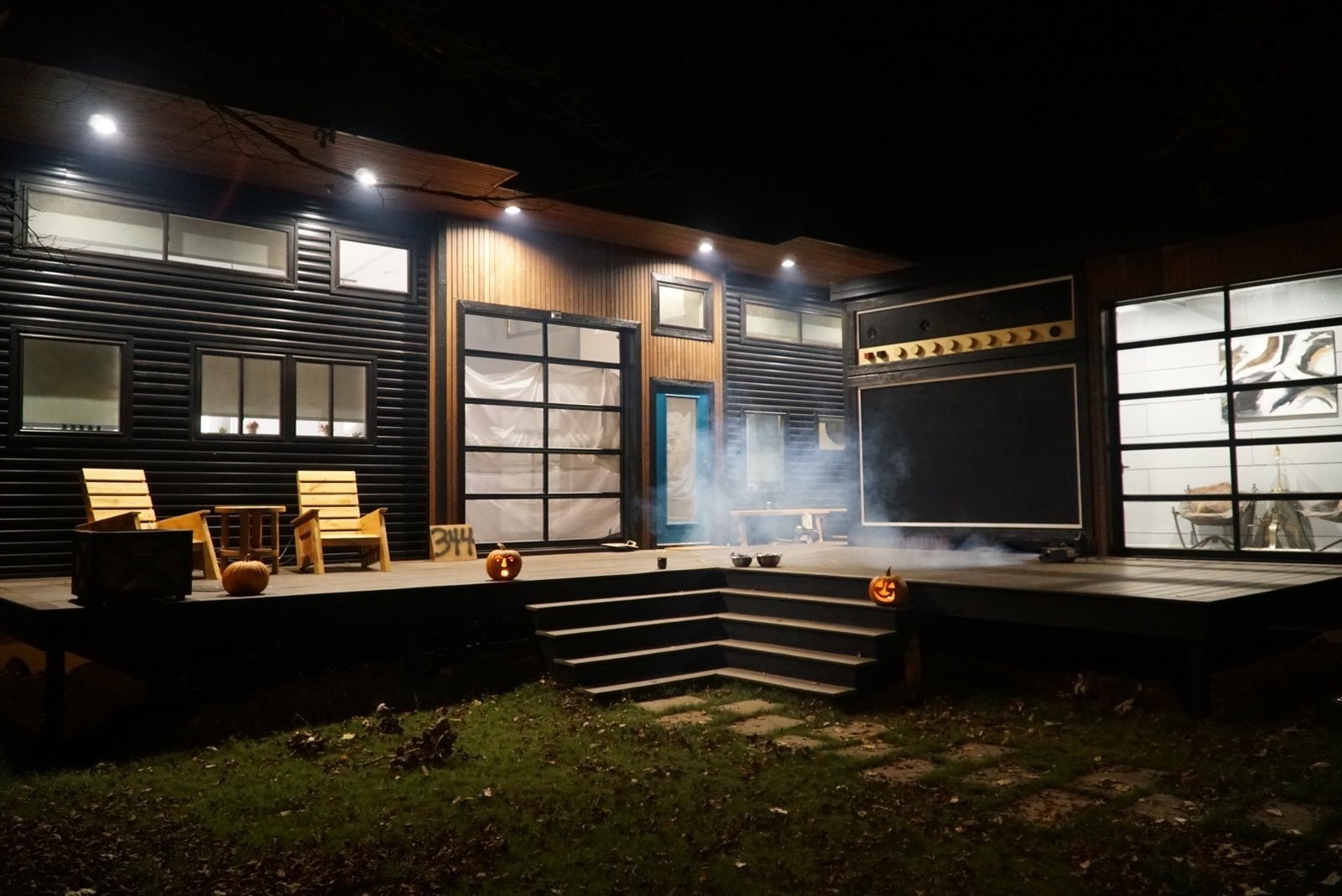 Photo 10 of 18 in Amplified Tiny House by Asha Mevlana - Dwell