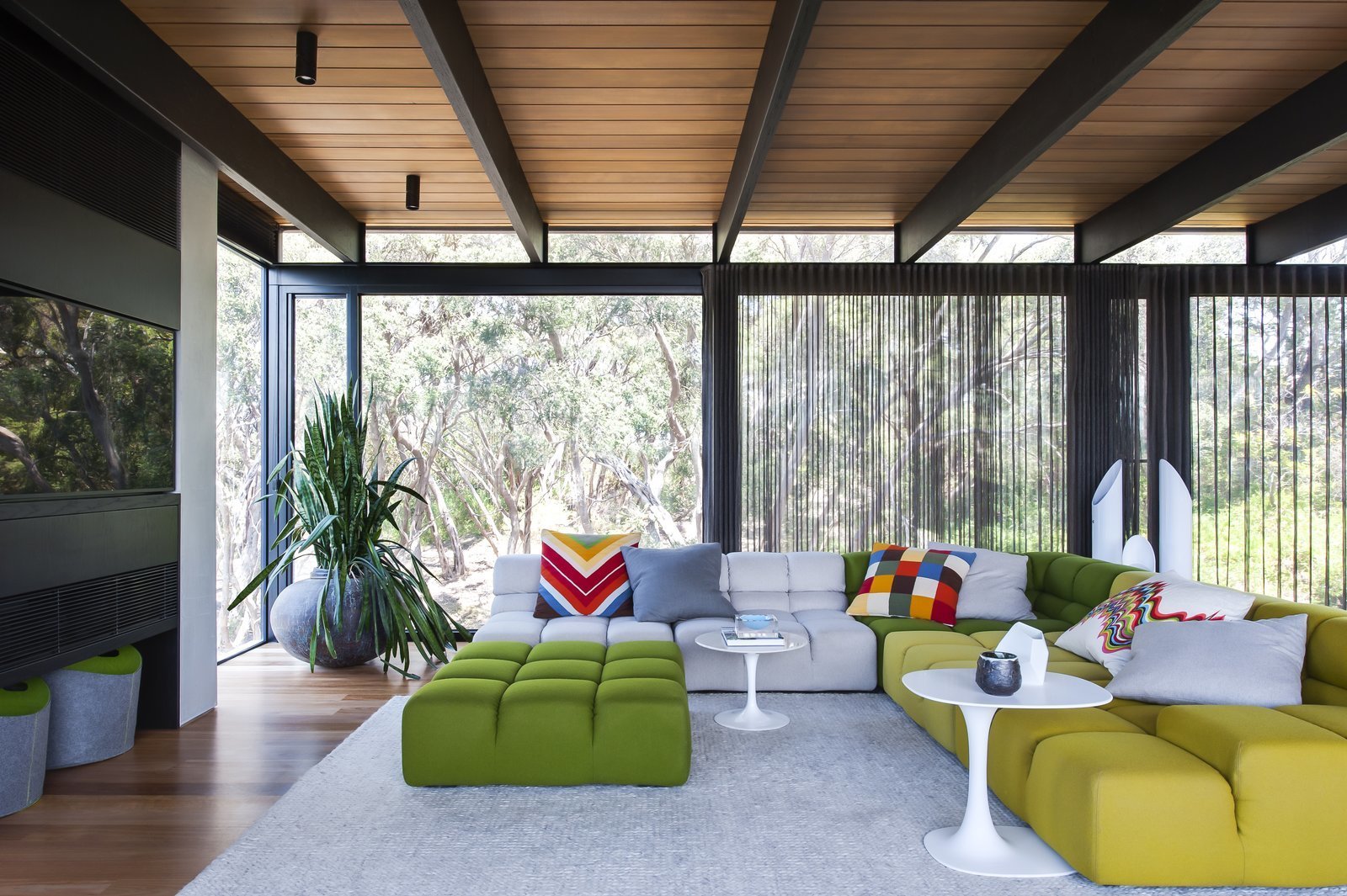 Photo 2 of 11 in 11 Amazing Australian Homes - Dwell