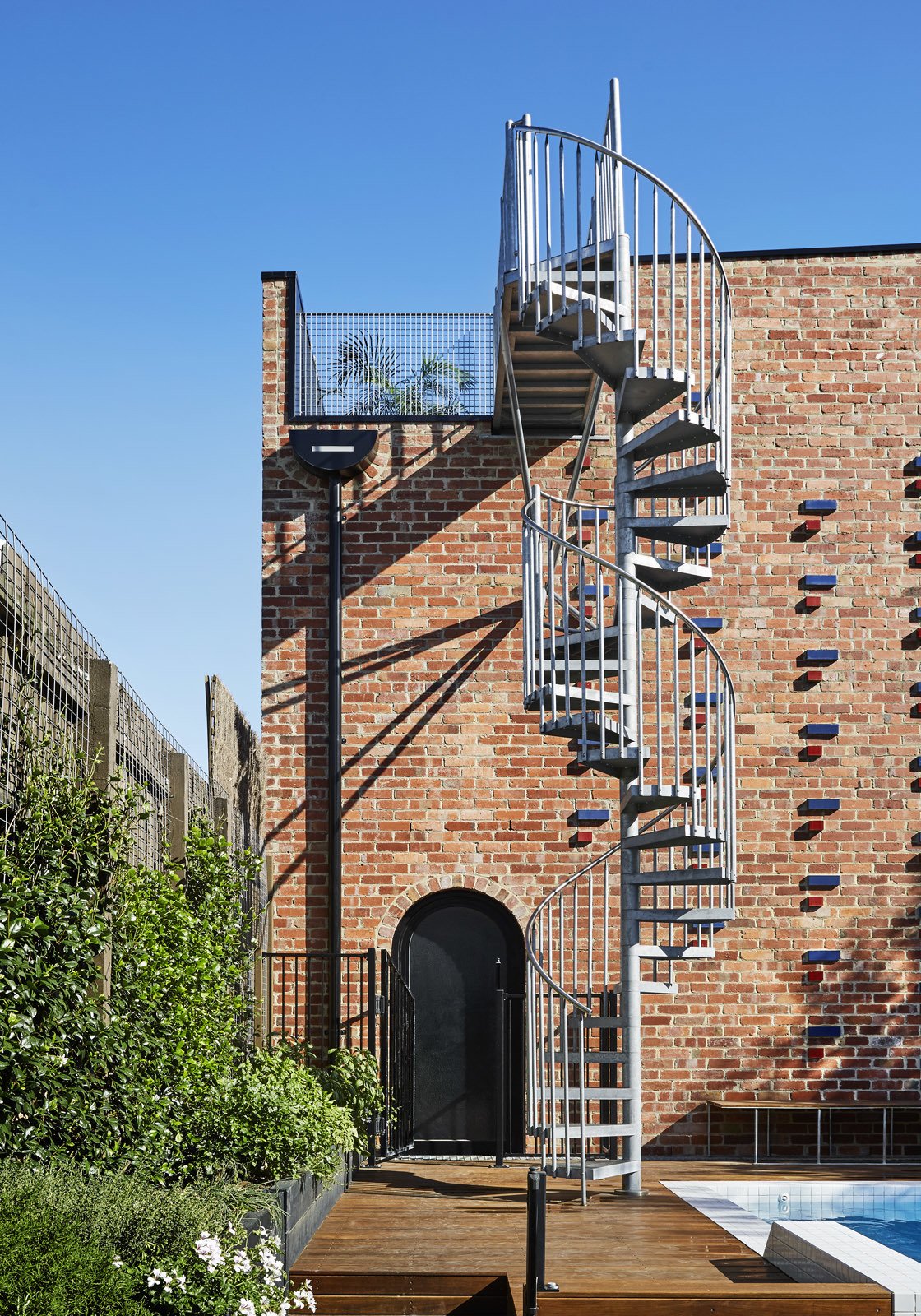 Photo 3 of 16 in A Creative Brick Extension That’s Designed to Adapt ...