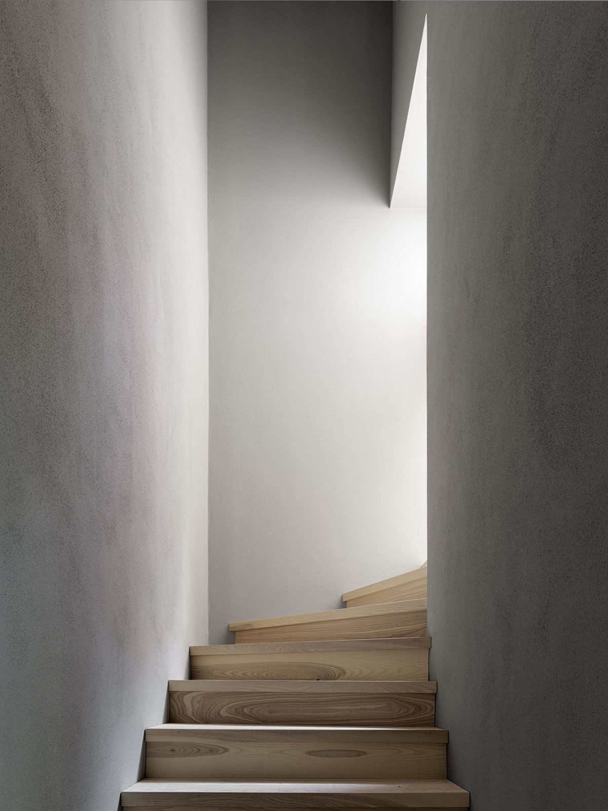 Photo 8 of 13 in This Stunning Home in Austria Sets a New Bar For ...
