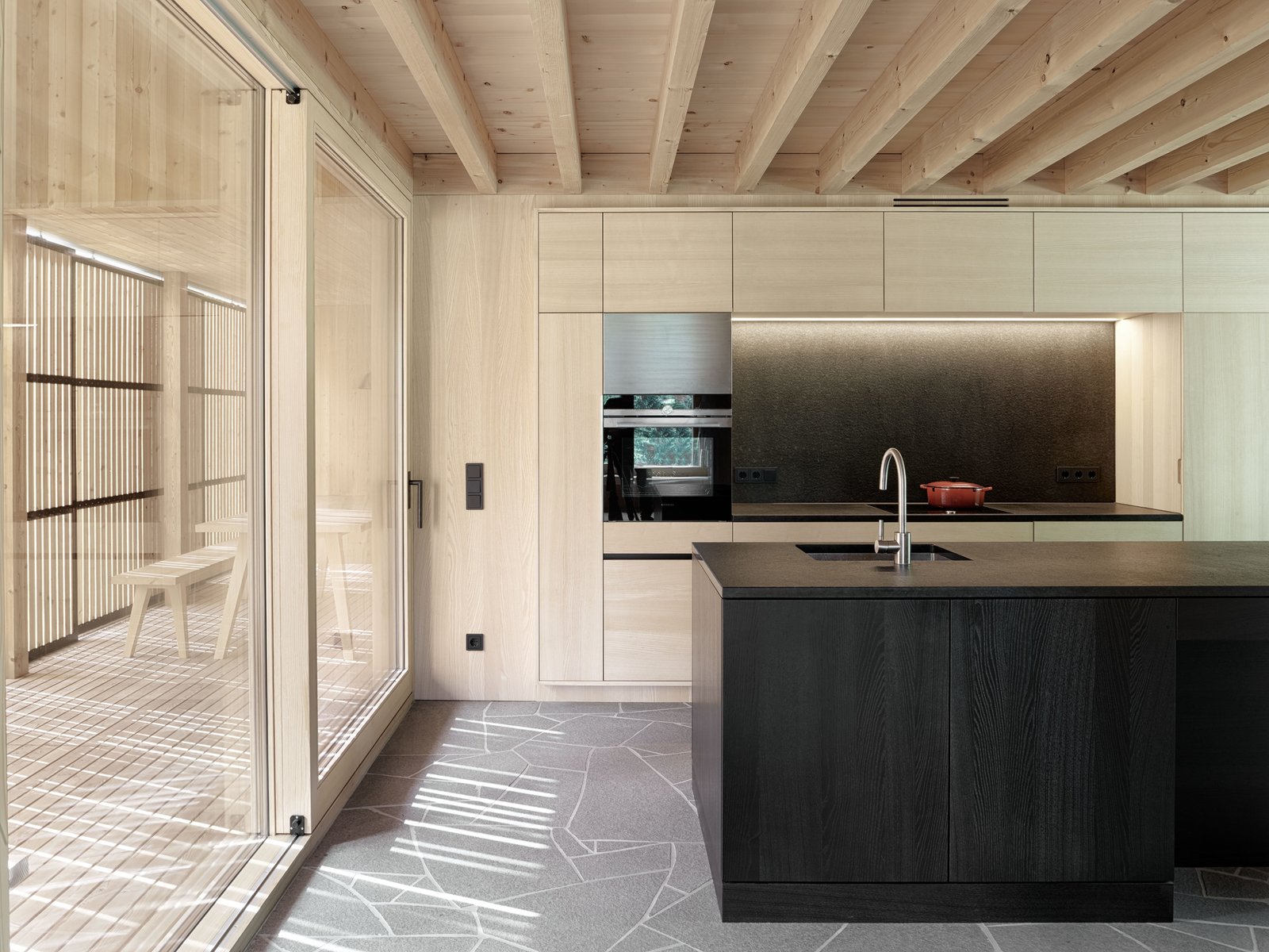 Photo 5 of 13 in This Stunning Home in Austria Sets a New Bar For ...