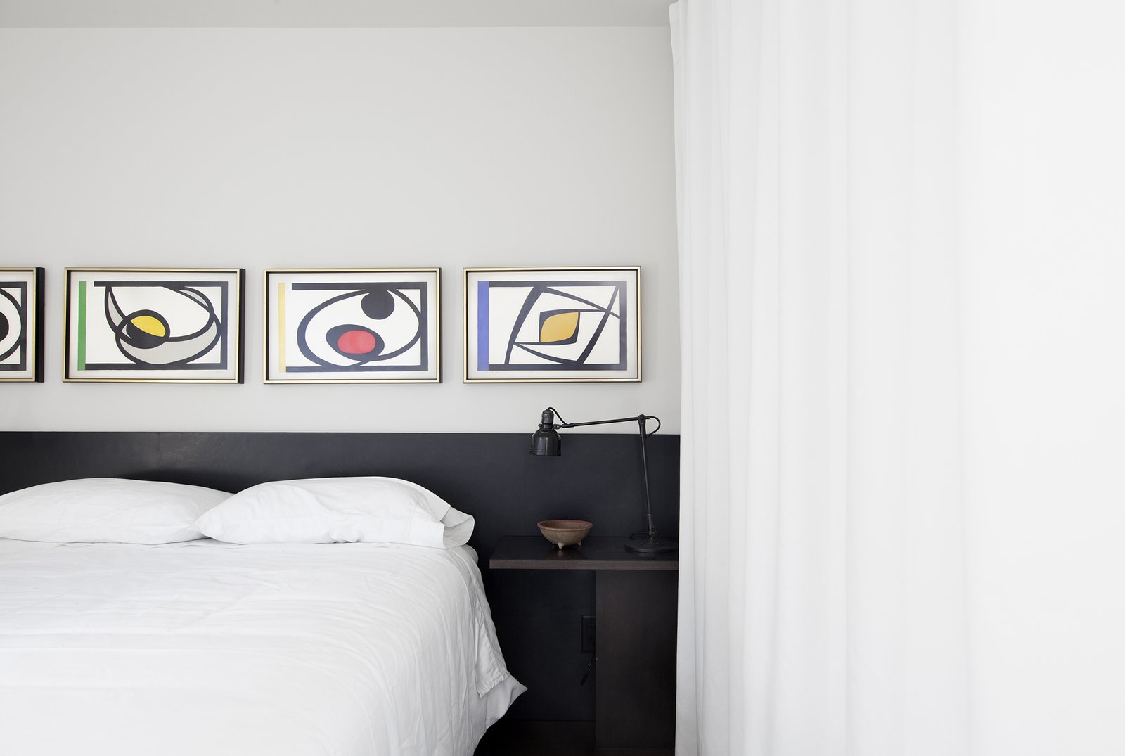 Photo 5 of 13 in A Minimalist Home in Seattle Embodies a Simpler Way of ...