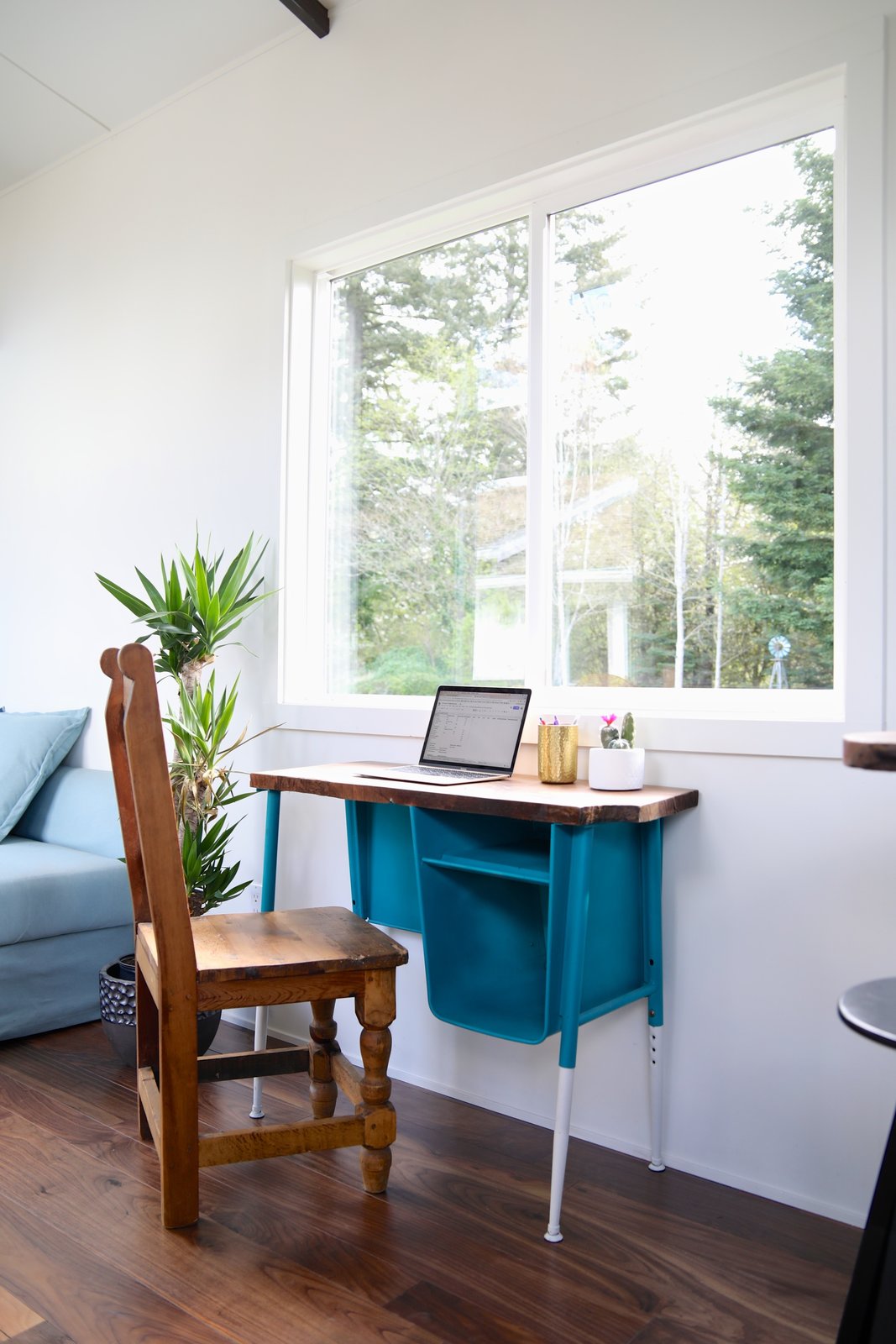 Photo 8 of 11 in Own This Stylish, Energy-Efficient Tiny Home For $69K ...