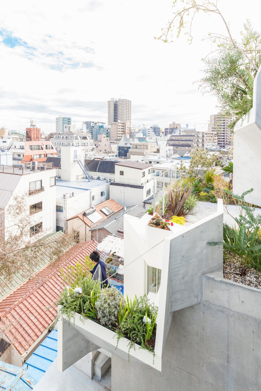 Photo 4 of 17 in This Futuristic Japanese Building Is Not Your Everyday ...