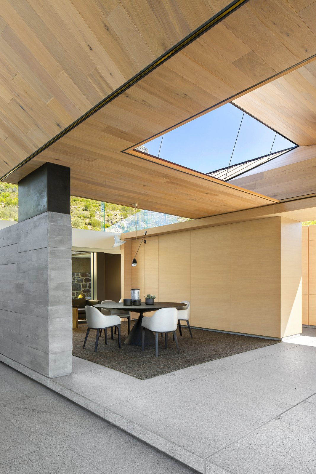 Photo 8 of 18 in An Inverted Pyramid Roof Tops This Stately Retreat in ...