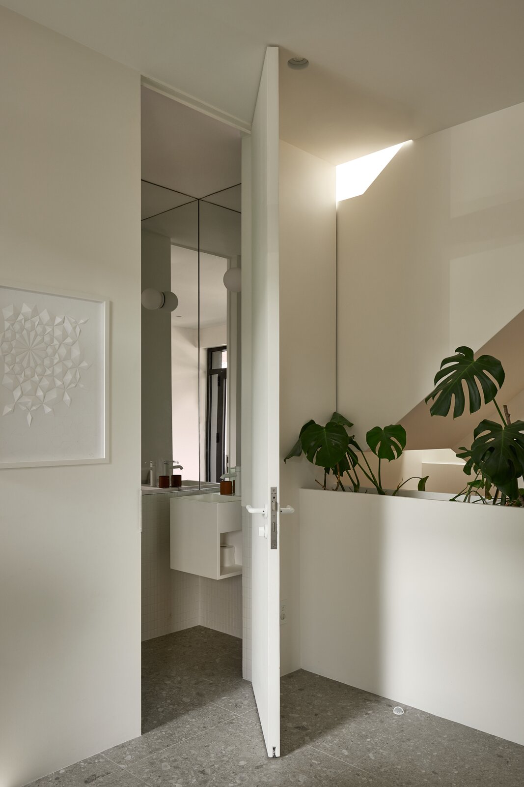 Photo 14 of 35 in M House by Alexandre Bernier Architecte - Dwell