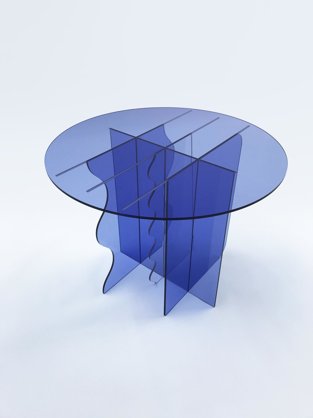 Photo 11 of 16 in Side table series “TINGE” by Ulrike Jurklies / mo man ...
