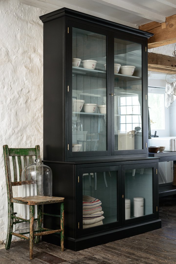 Photo 2 of 11 in The Cotes Mill Shaker Kitchen by deVOL by deVOL ...