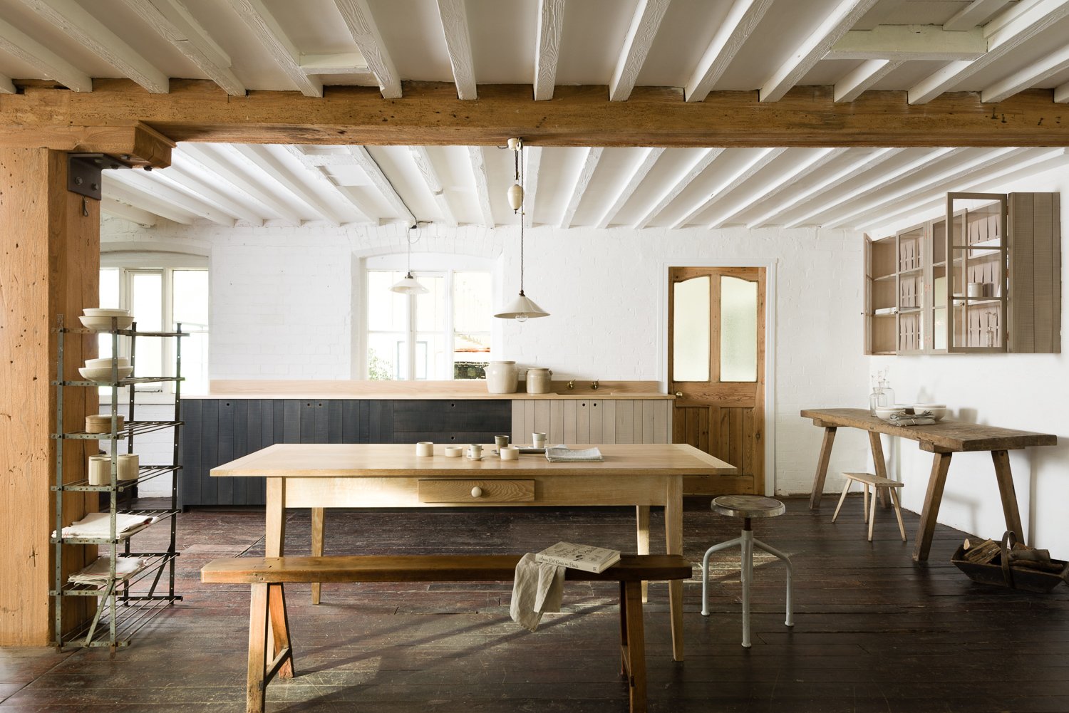 12 The Sebastian Cox Kitchen by deVOL ideas - Dwell