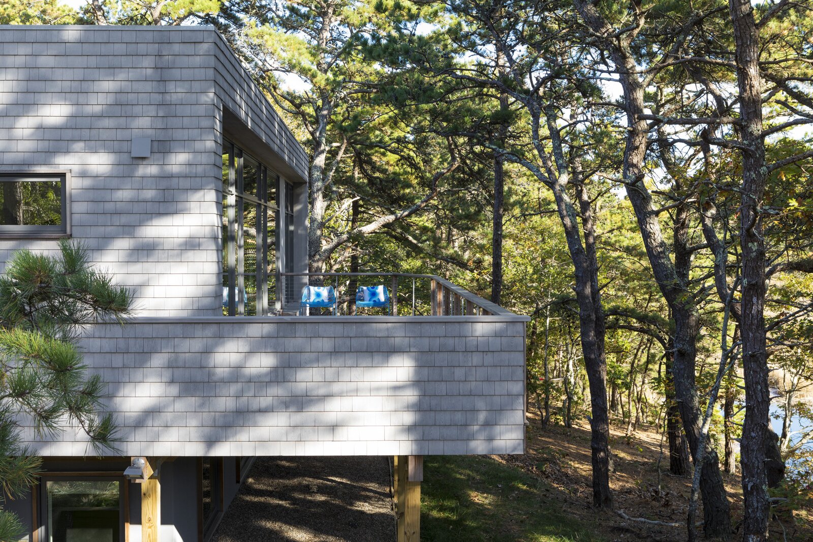 Photo 4 of 15 in Salt Marsh Modern by LDa Architecture & Interiors - Dwell