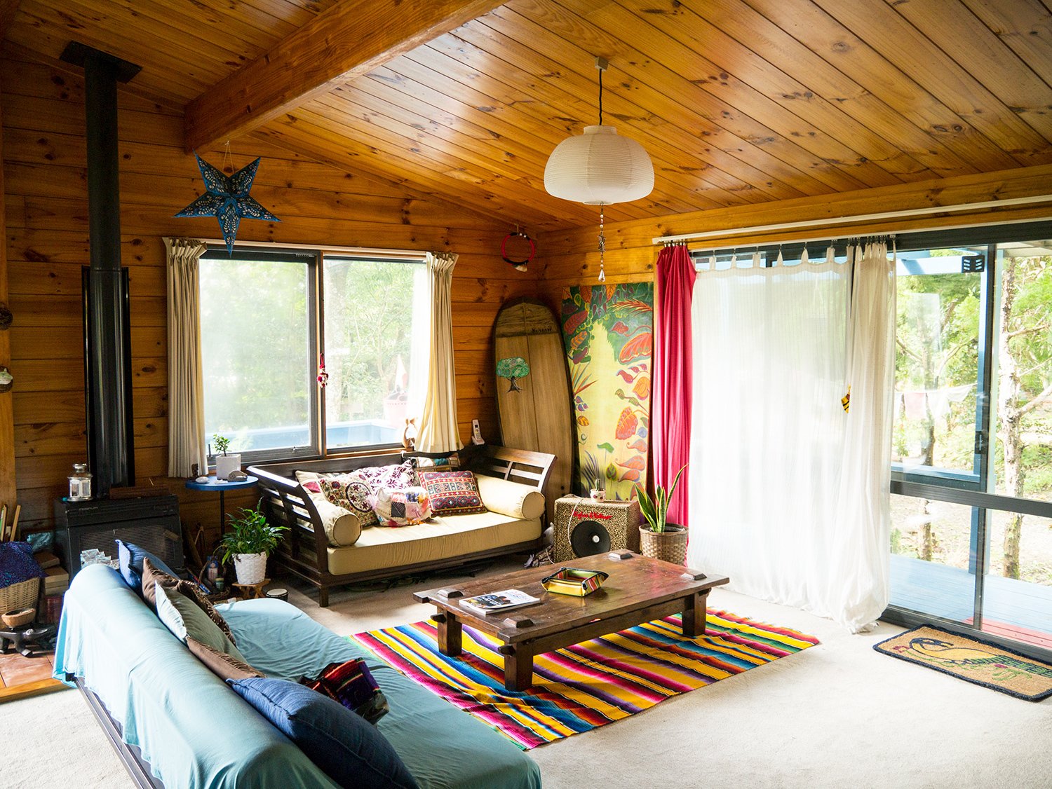 Photo 23 of 31 in 30 “Surf Shacks” That Make Laid-Back Living Look ...