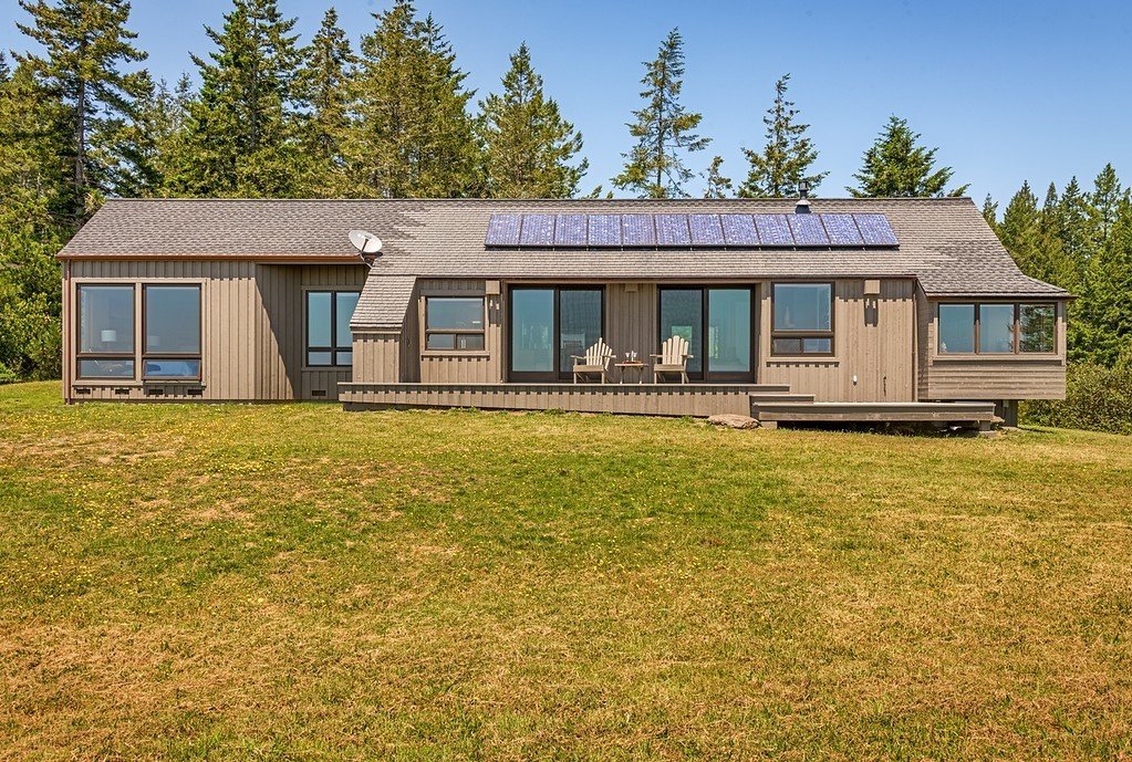 Photo 7 of 27 in Custom Sea Ranch home on 3.69 ocean view acreage by ...