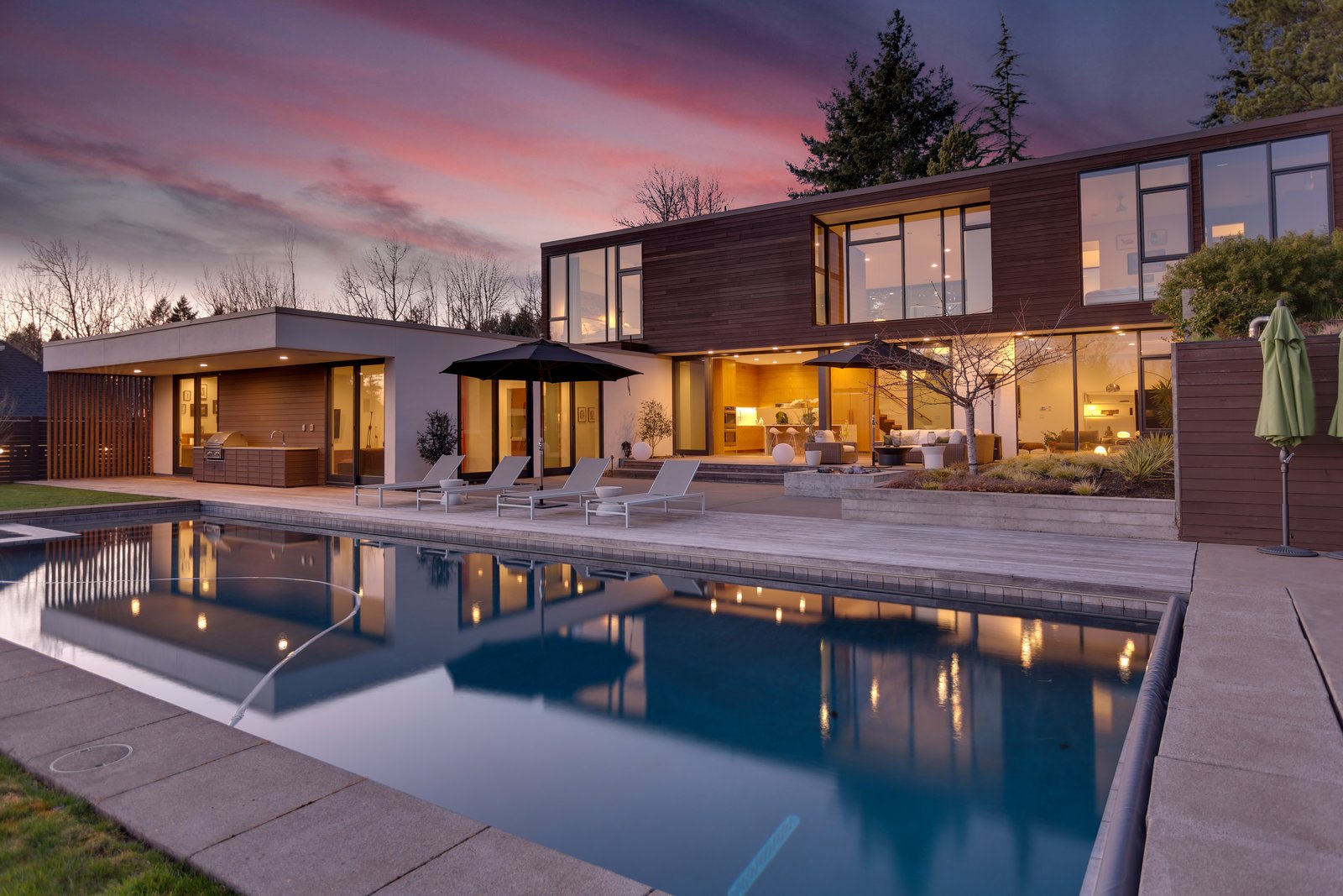 Photo 2 of 24 in The 3x3 House by Sam F-T - Dwell