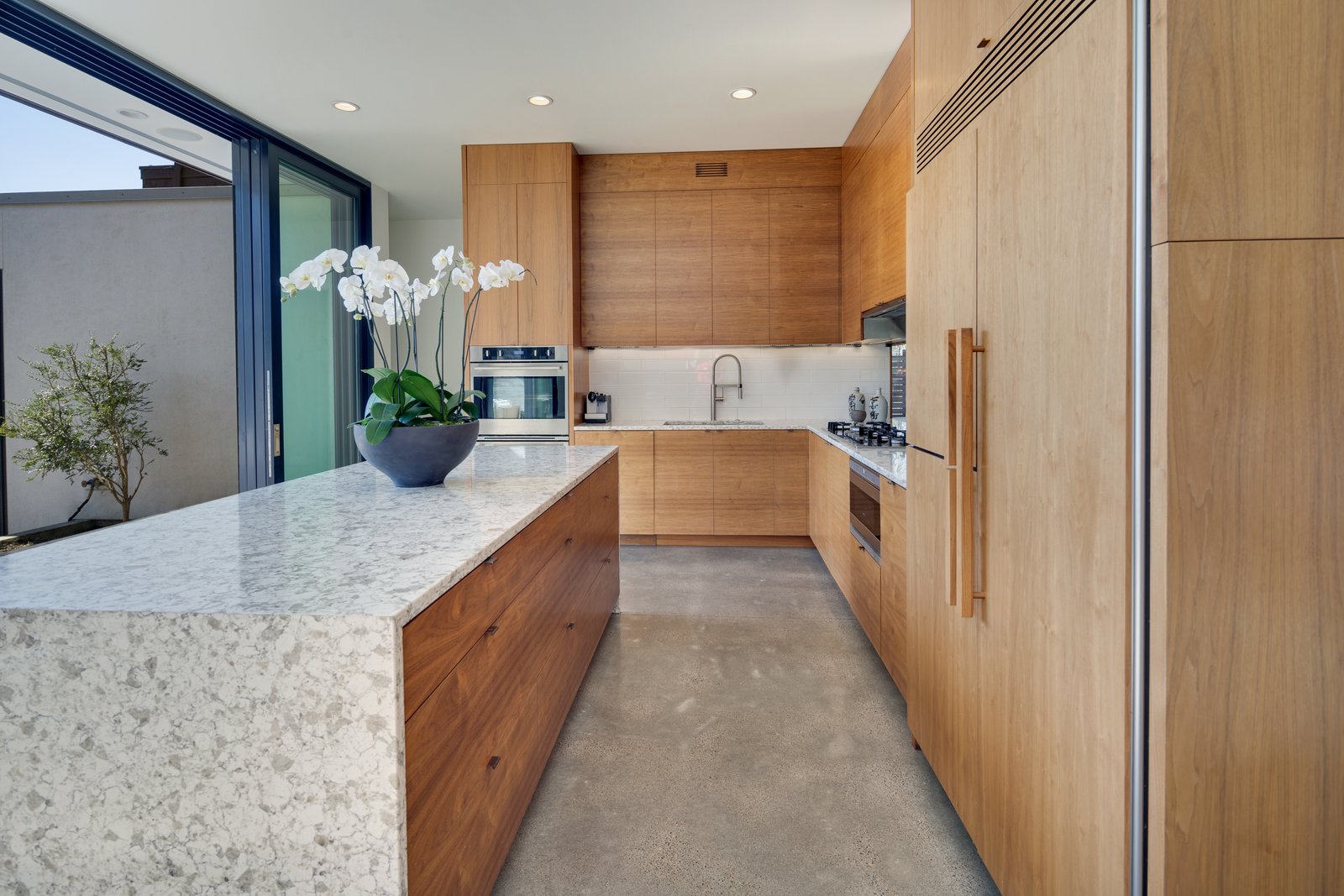 Photo 8 of 24 in The 3x3 House by Sam F-T - Dwell