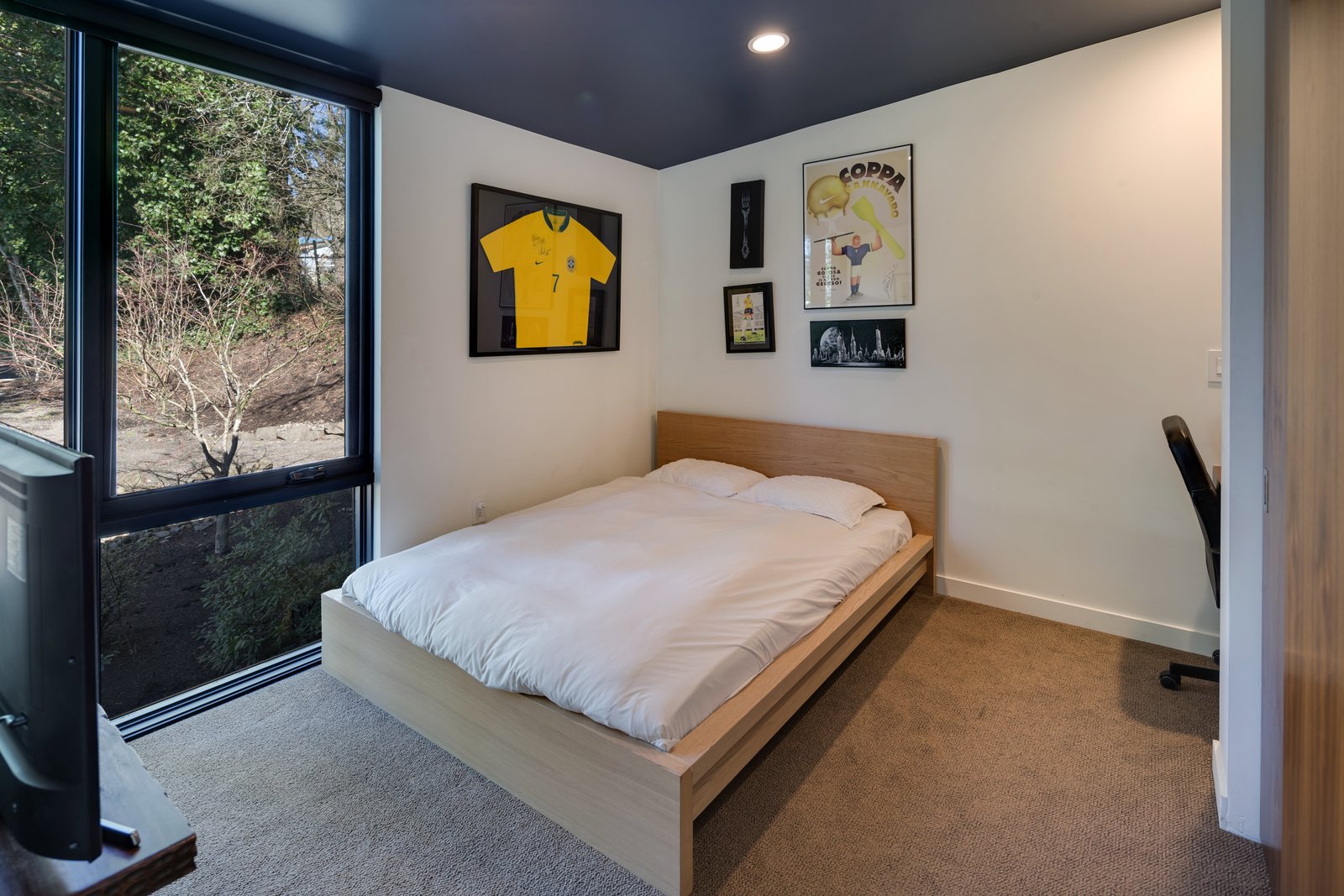 Photo 1 of 24 in The 3x3 House by Sam F-T - Dwell