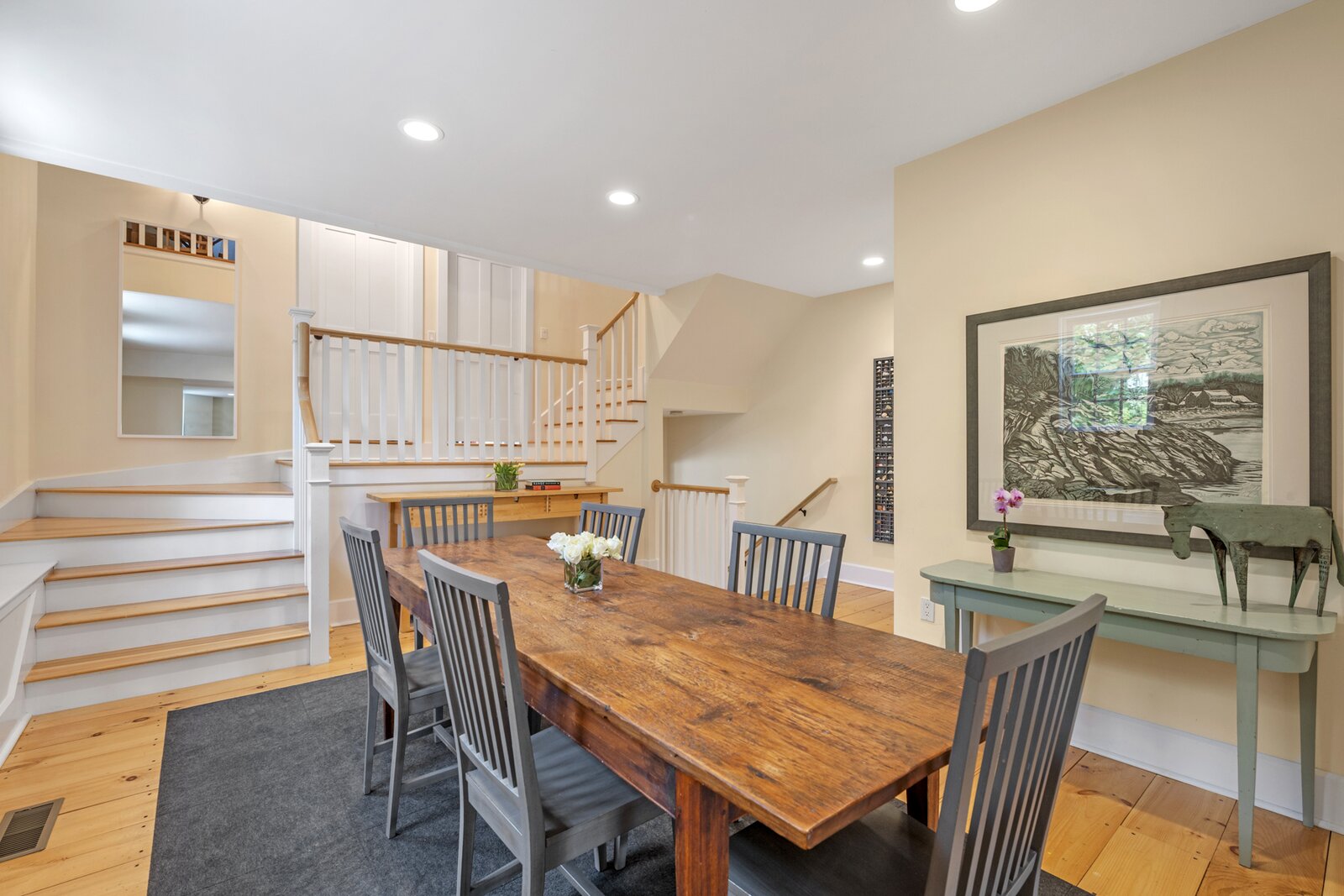 Photo 10 of 15 in Tavern House by Debra LaPorte Communications - Dwell