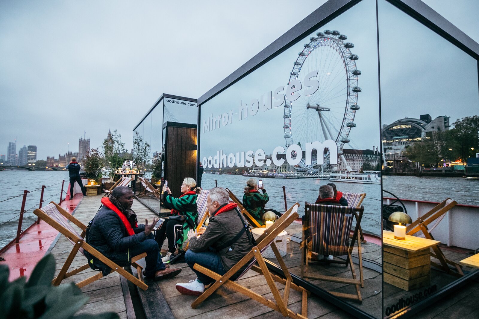 ÖÖD Mirror Houses launch in the UK (6 Photos) - Dwell