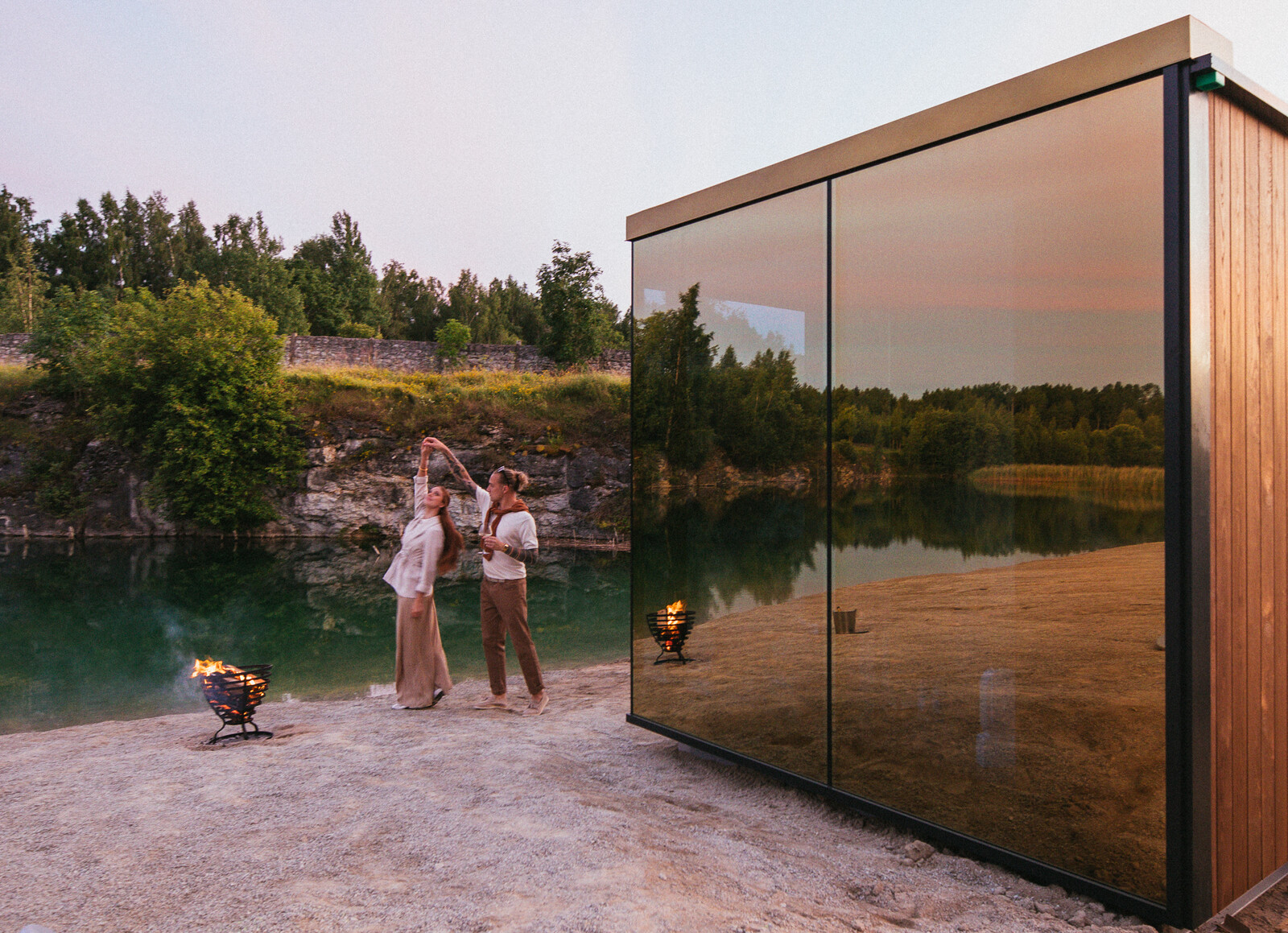 Photo 11 of 62 in The ÖÖD Golden House - Probably the most exclusive ...