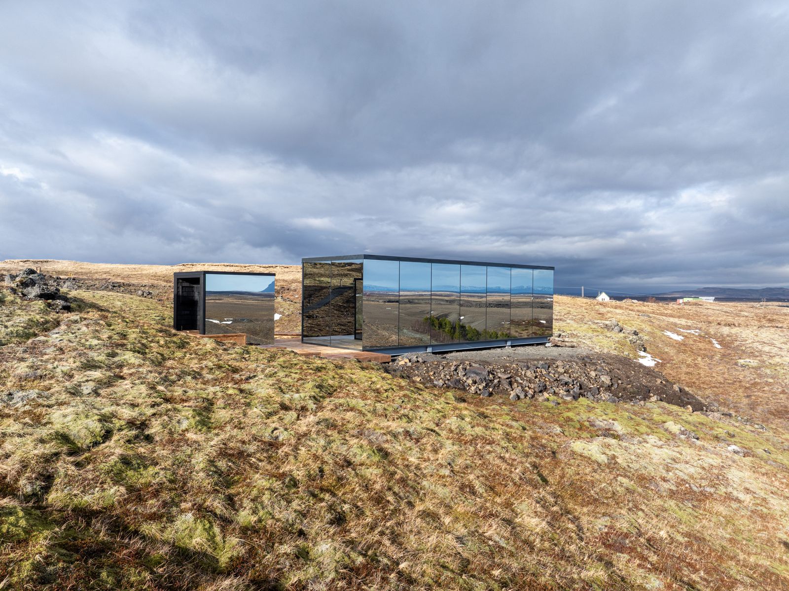 Photo 1 of 23 in ÖÖD Unveils Its Most Anticipated Mirror House Yet ...