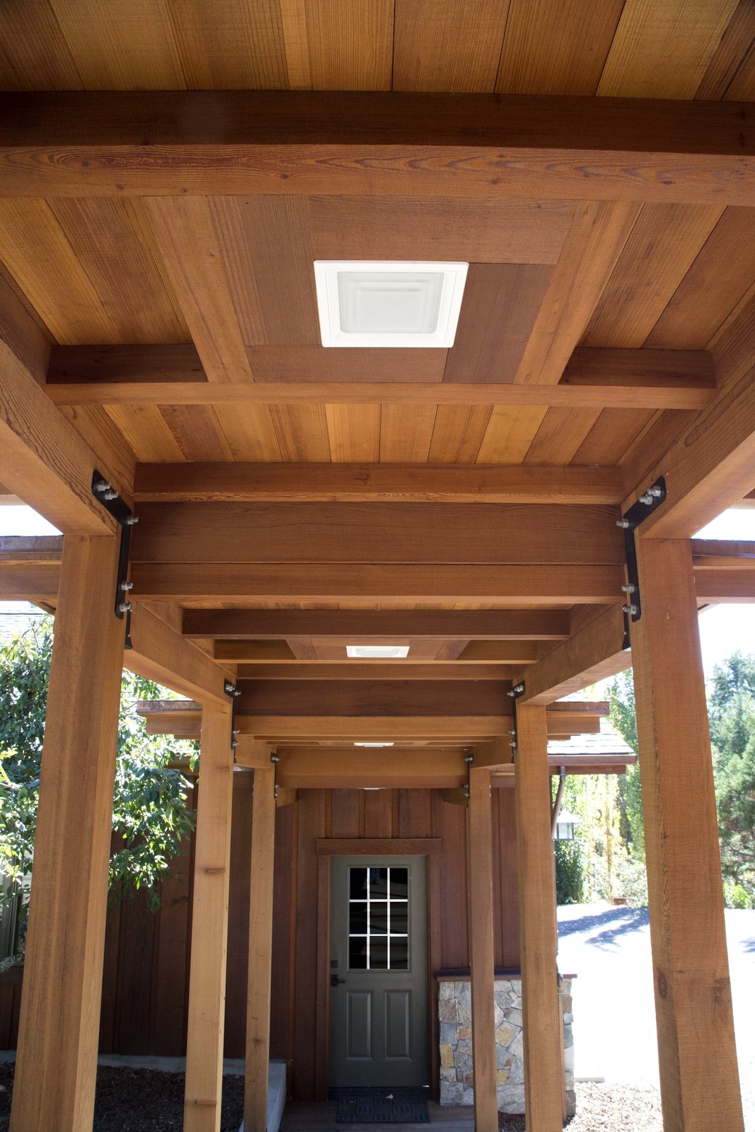 Photo 3 of 10 in Redwood and Douglas-fir Residence, California by ...