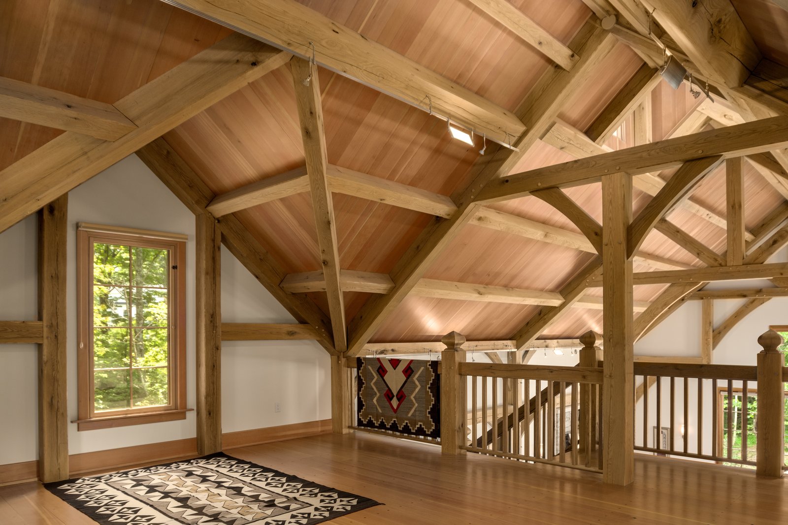 Photo 15 of 16 in Timber Frame Hobby Barn by OakBridge Timber Framing ...