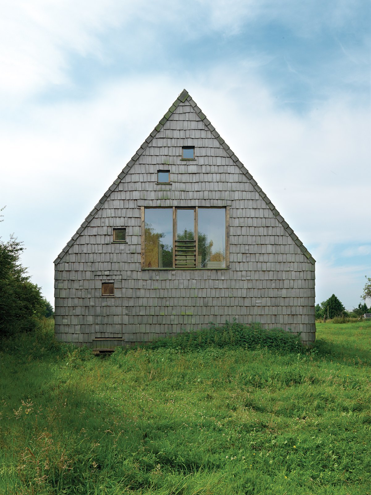 Photo 2 of 8 in These 8 Unusual Windows Will Take You by Surprise - Dwell