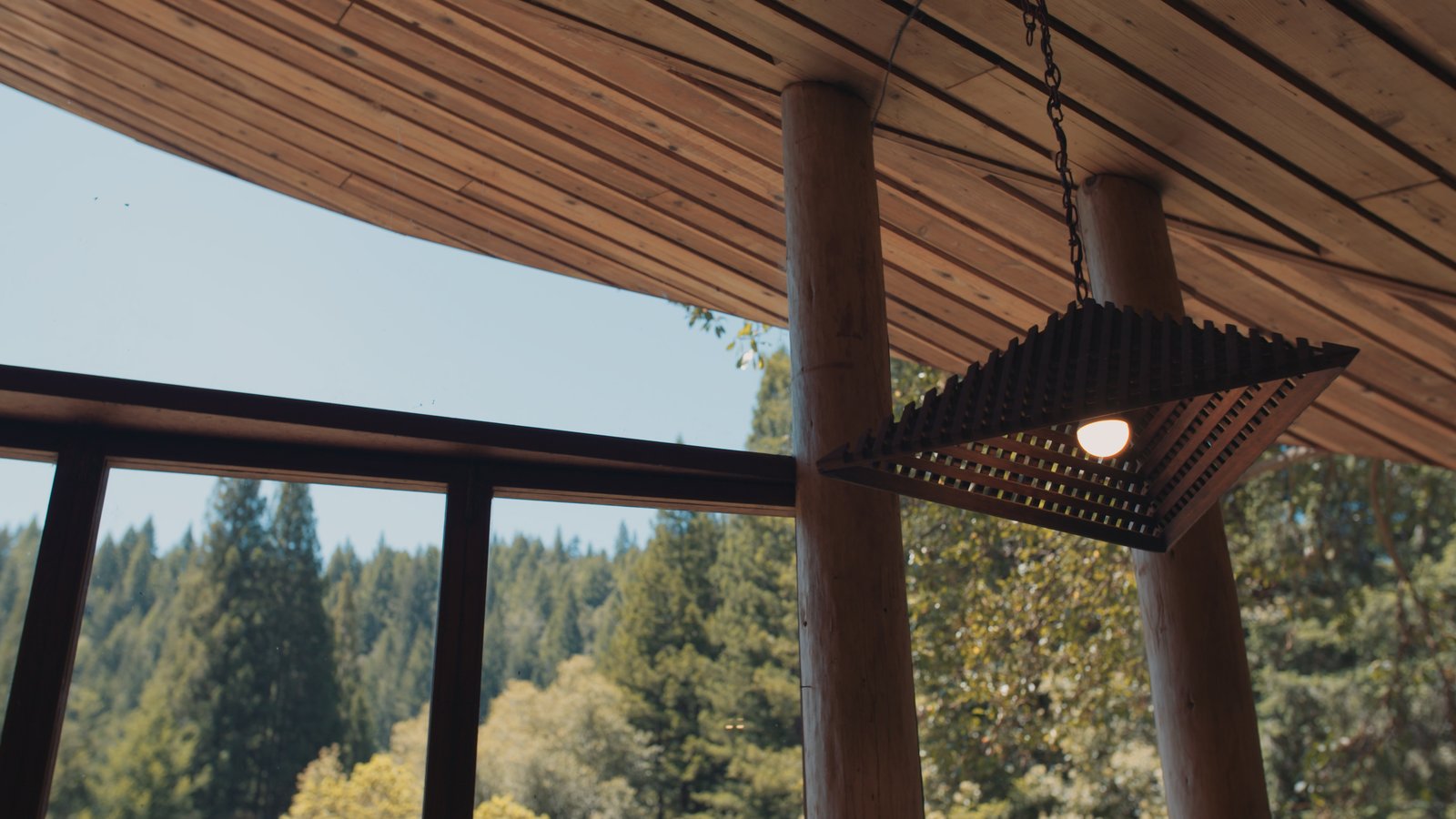 Photo 6 of 10 in The Parabolic Glass House in Northern California Is ...