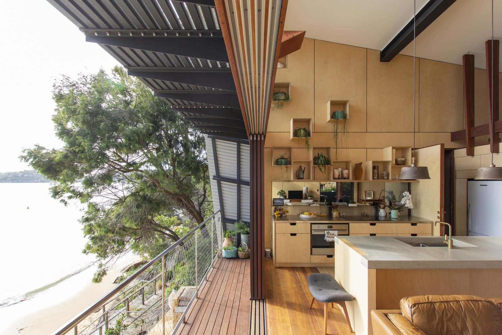 Photo 8 of 13 in Ocean Breezes Blow Right Through This Modern ...