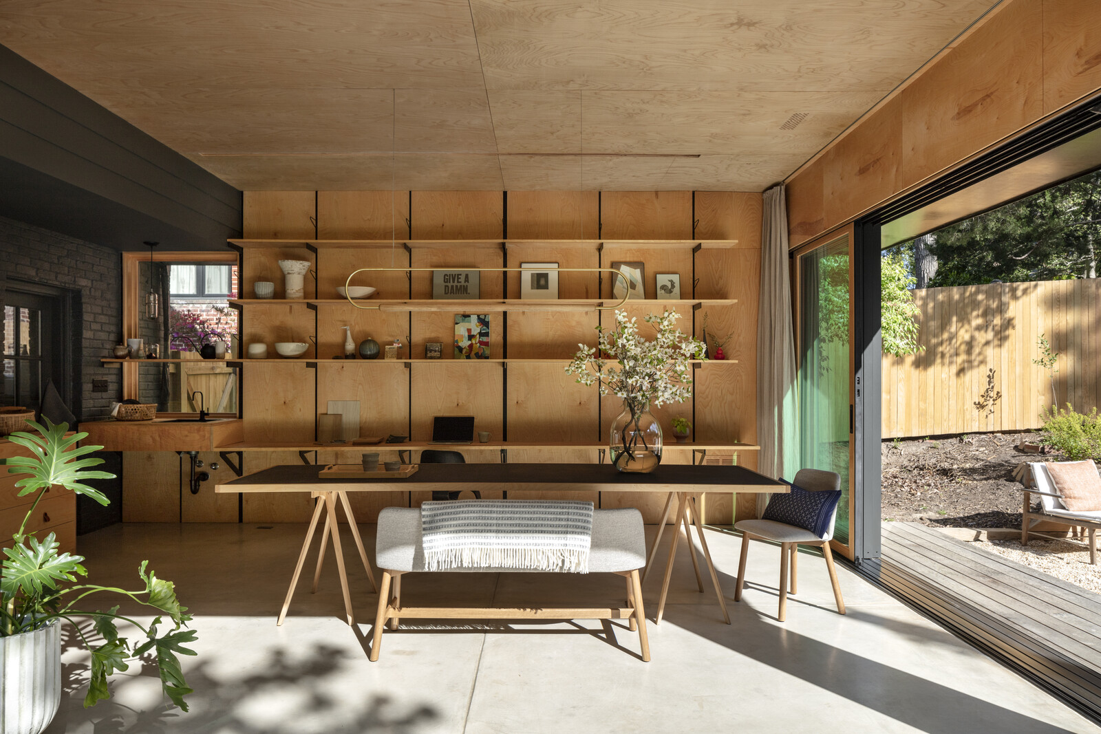 Photo 3 of 9 in How They Pulled It Off: Floor-to-Ceiling Modular ...