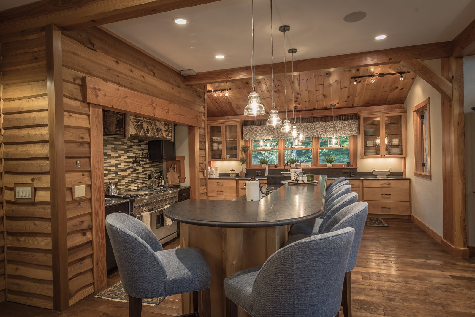 Photo 7 of 29 in The Meredith House & Barn by Yankee Barn Homes - Dwell