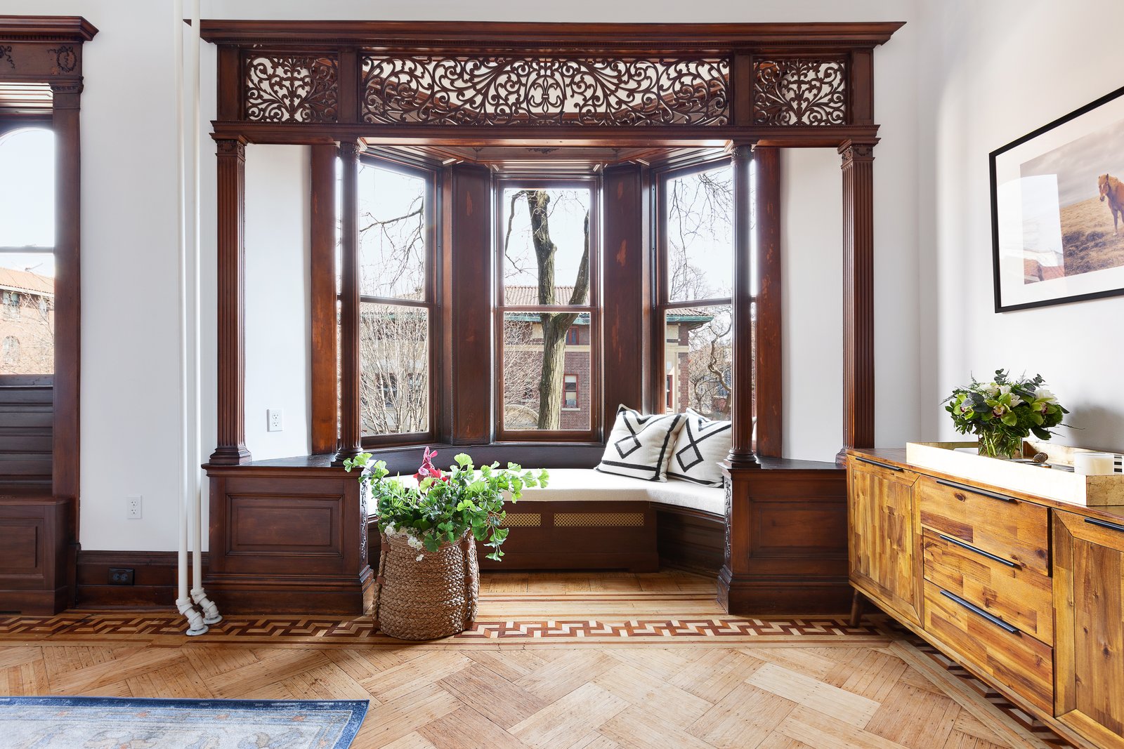 Photo 9 of 18 in A Stylishly Renovated 19th-Century Brooklyn Row House ...