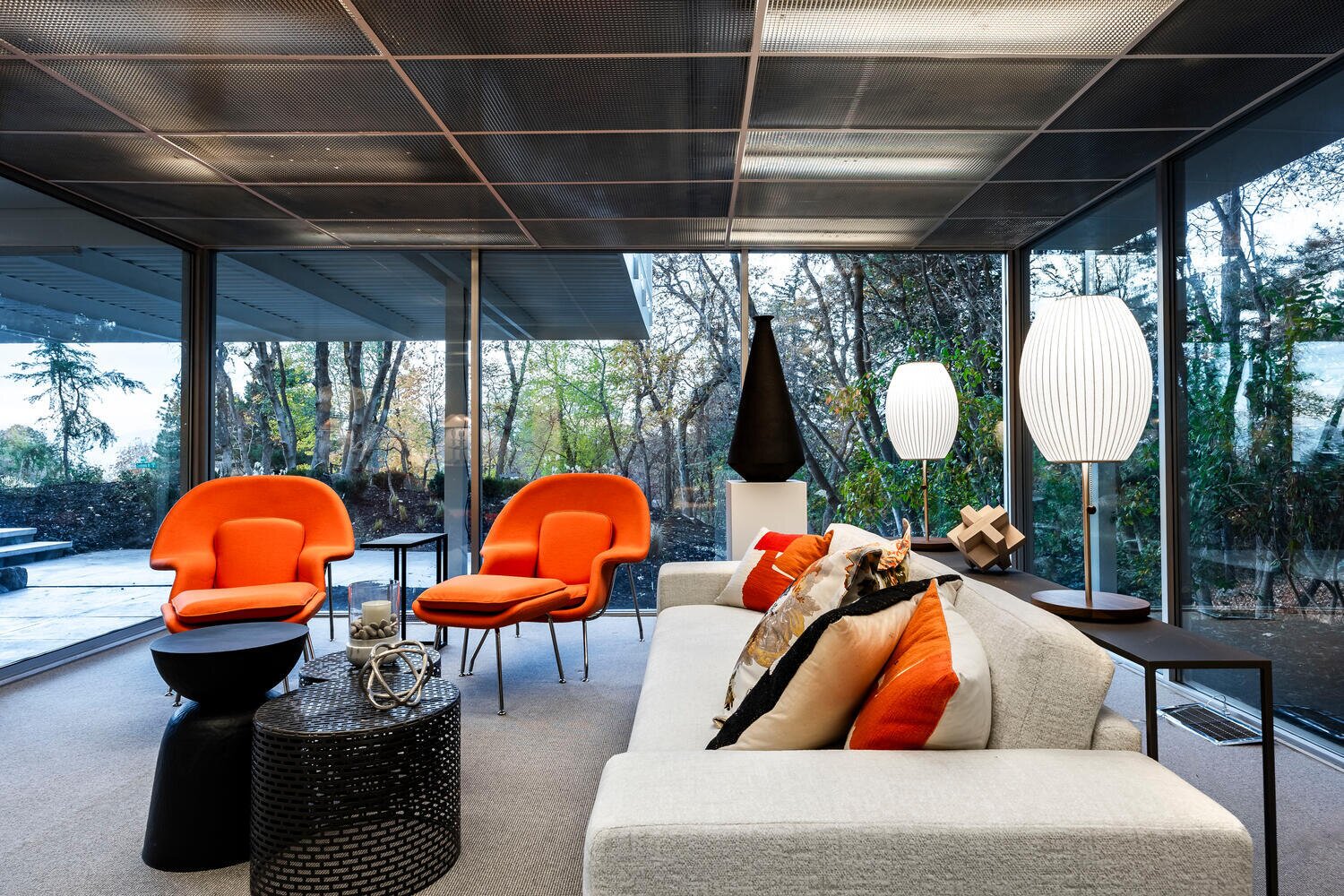 Photo 11 of 12 in A John Sugden Home by Mony Ty / Summit Sotheby's - Dwell