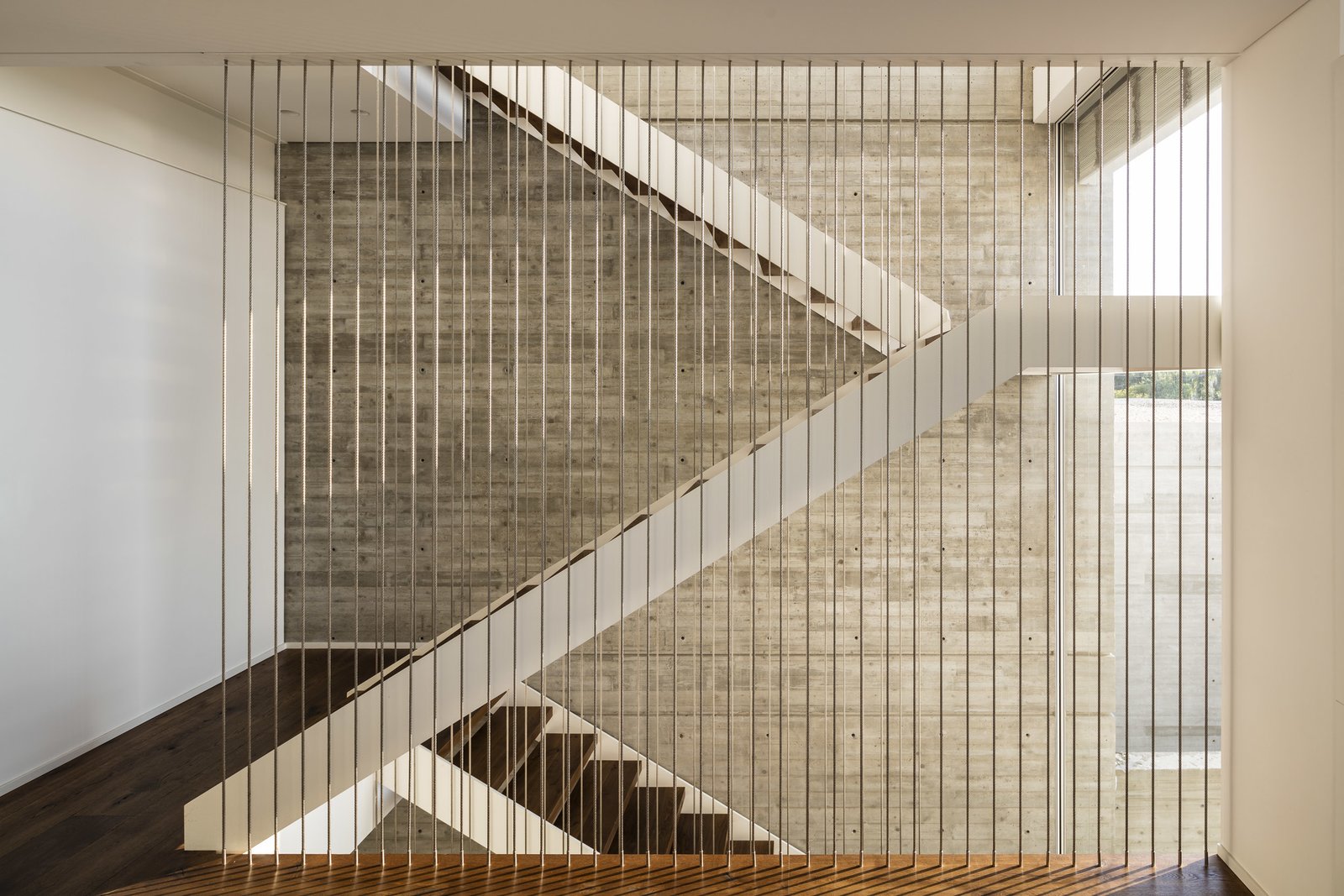 Photo 32 of 35 in 35 Swoon-Worthy Staircases That Are a Step Above the ...