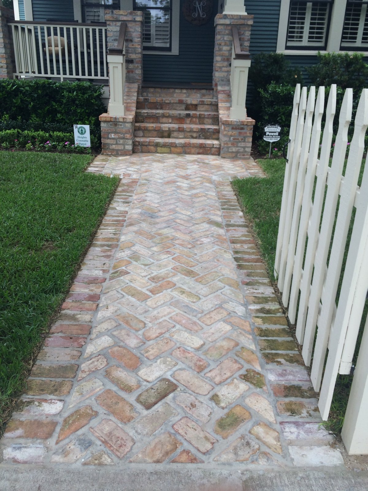 Herringbone Brick Pathway Close Up Brick Pathway Herringbone Pattern